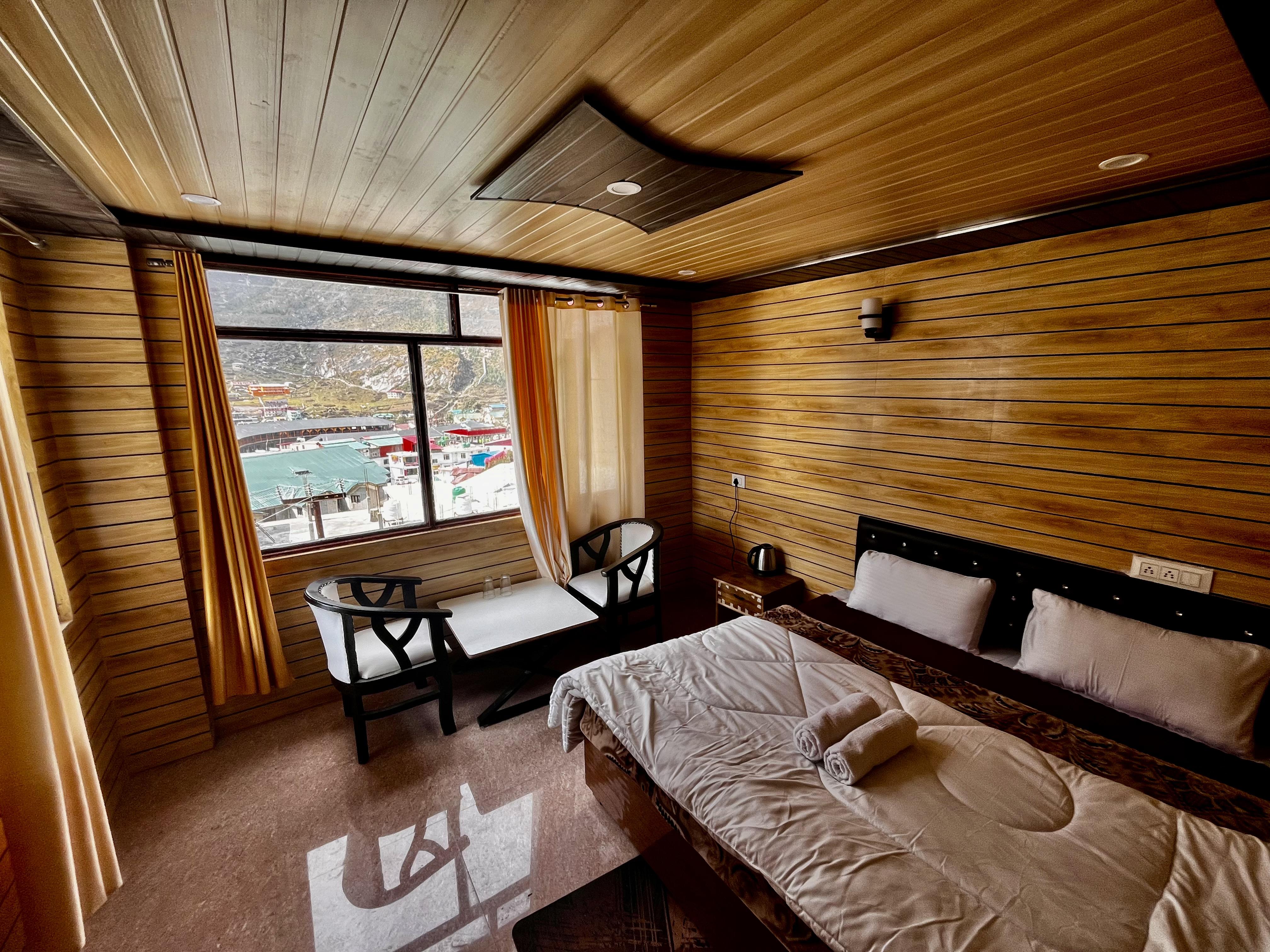 HOTEL PAWANI 헕헢헢헞 Badrinath Hotel