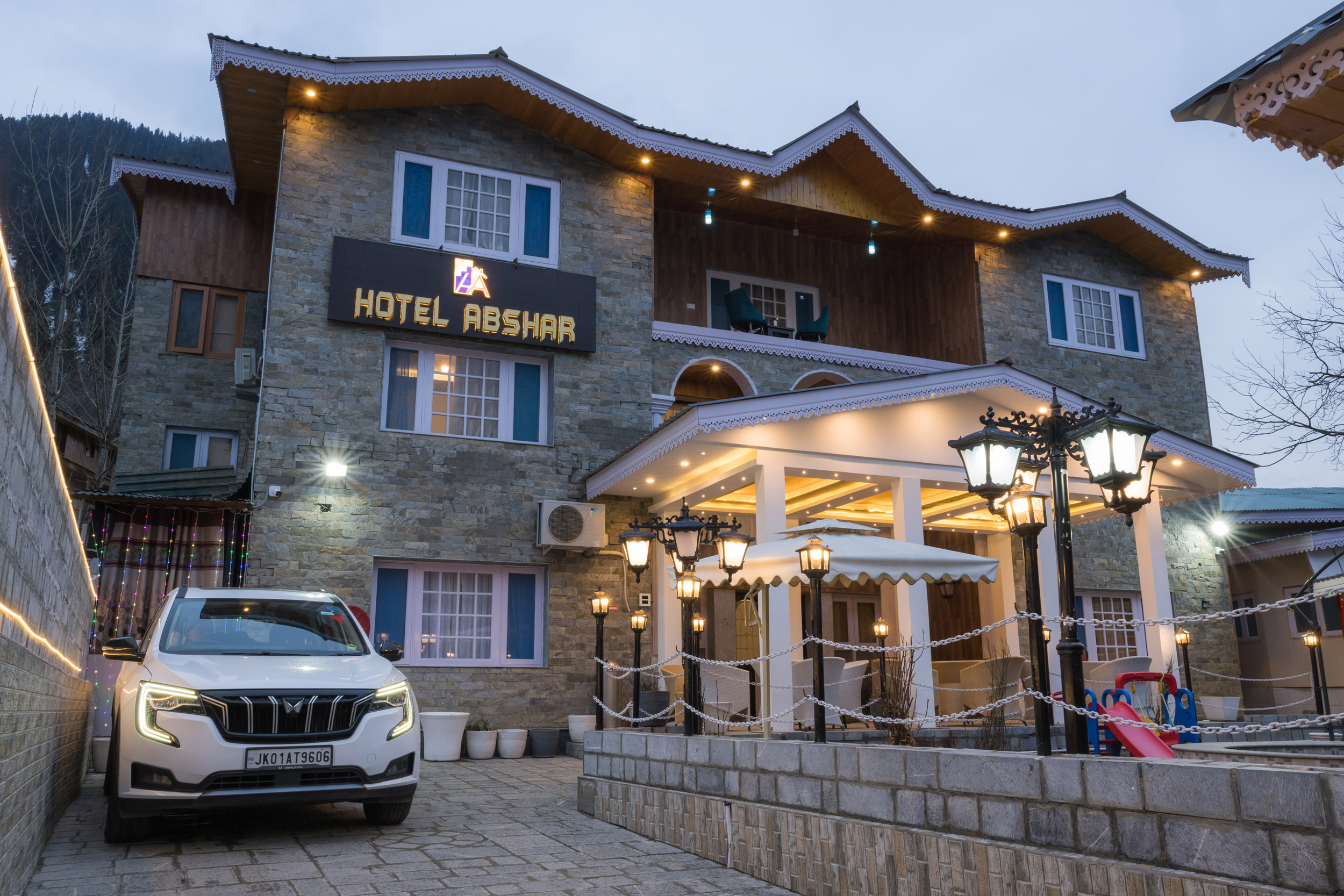 Hotel Abshar 𝗕𝗢𝗢𝗞 Pahalgam Hotel