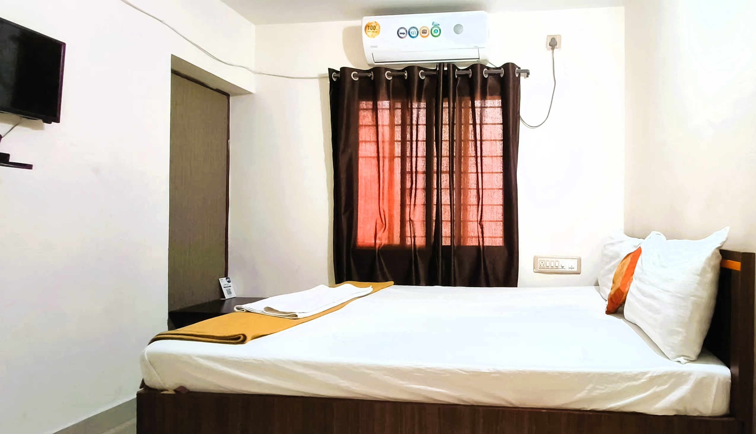 Octave Sri Sai Comforts 𝗕𝗢𝗢𝗞 Bangalore Hotel