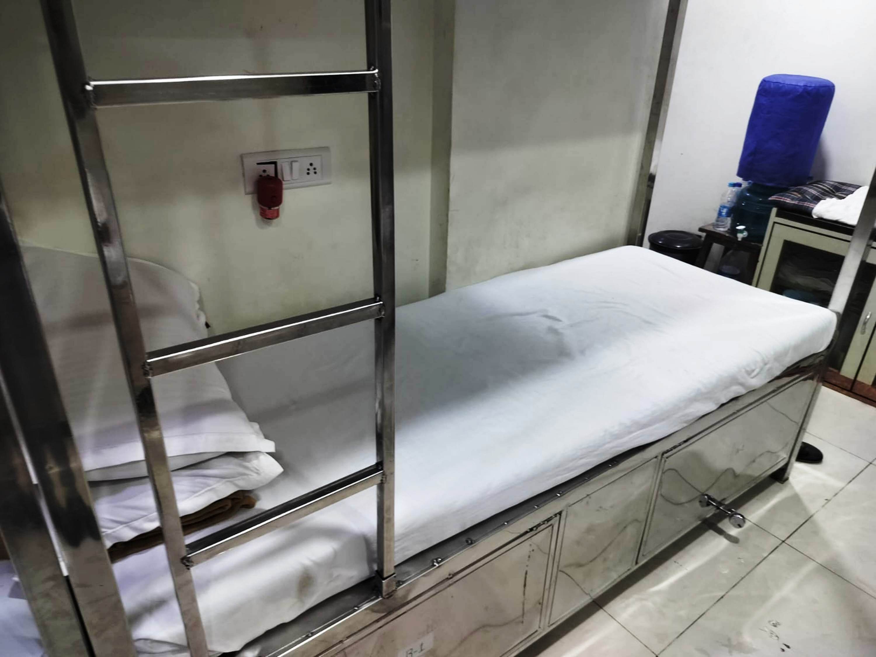 Rooms of Sun City Dormitory - Hostel in Mumbai