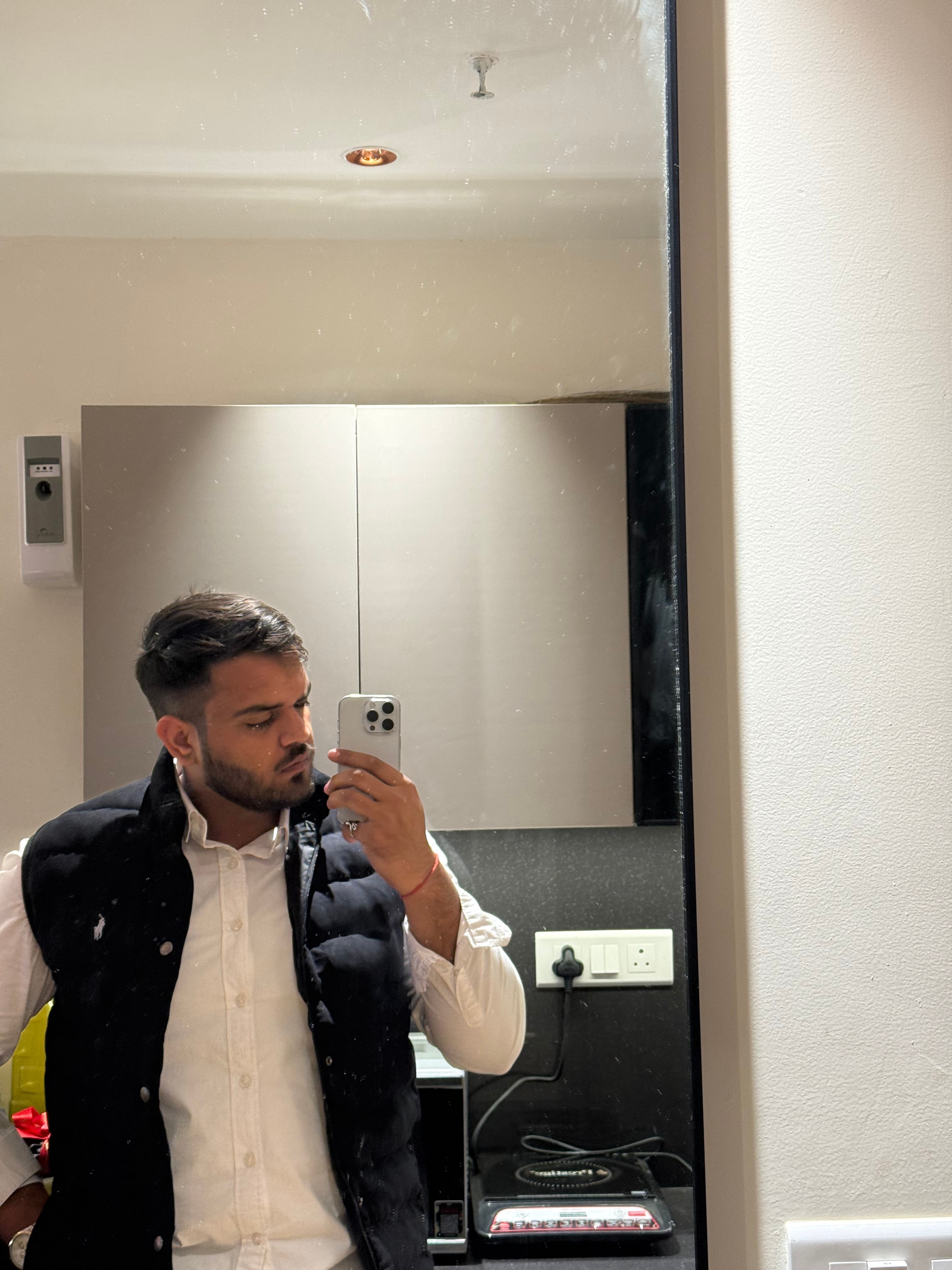 Supernova luxury stay Apartment Noida - Reviews, Photos & Offer