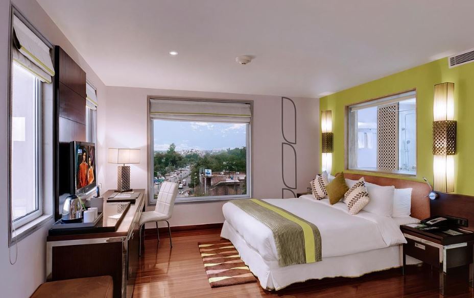 Quality Inn Gurgaon Hotel Gurgaon - Reviews, Photos & Offer