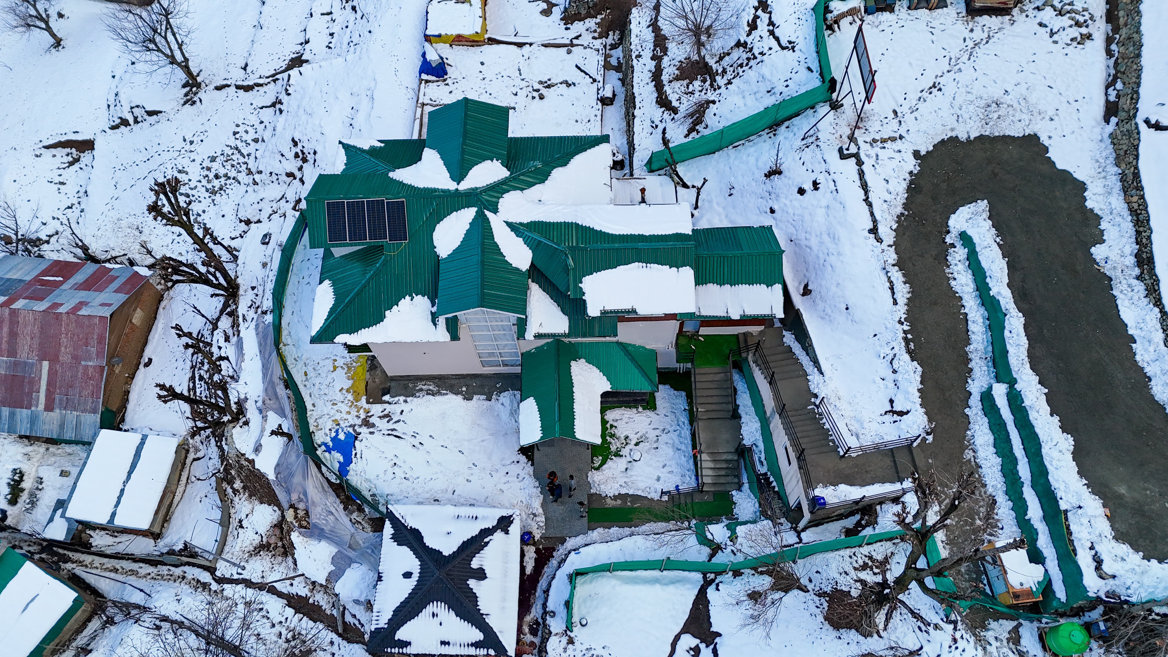 THE PAHALGAM BREEZE 𝗕𝗢𝗢𝗞 Pahalgam Resort