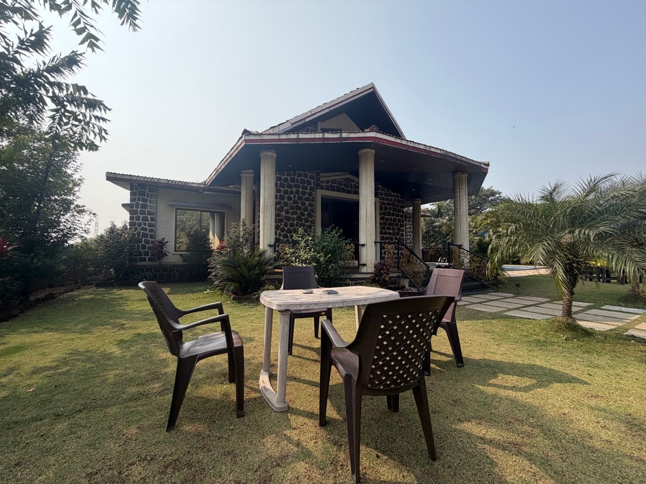 Della Mount Villa 4 bhk with private pool Lonavala by the Explorer Stay ...