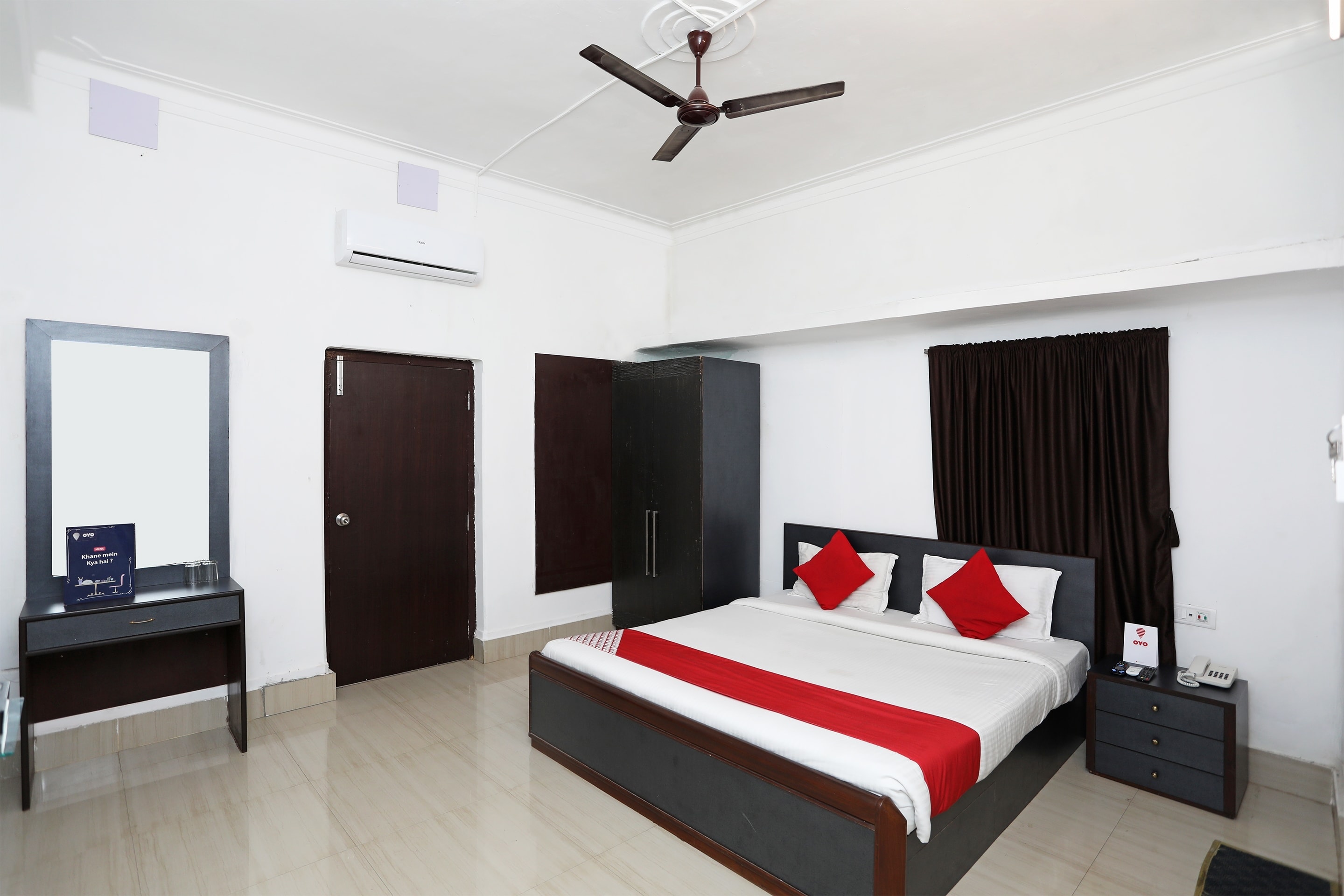 Rooms of Hotel O Jalan Lake View Near Mani Square - Hotel in Kolkata