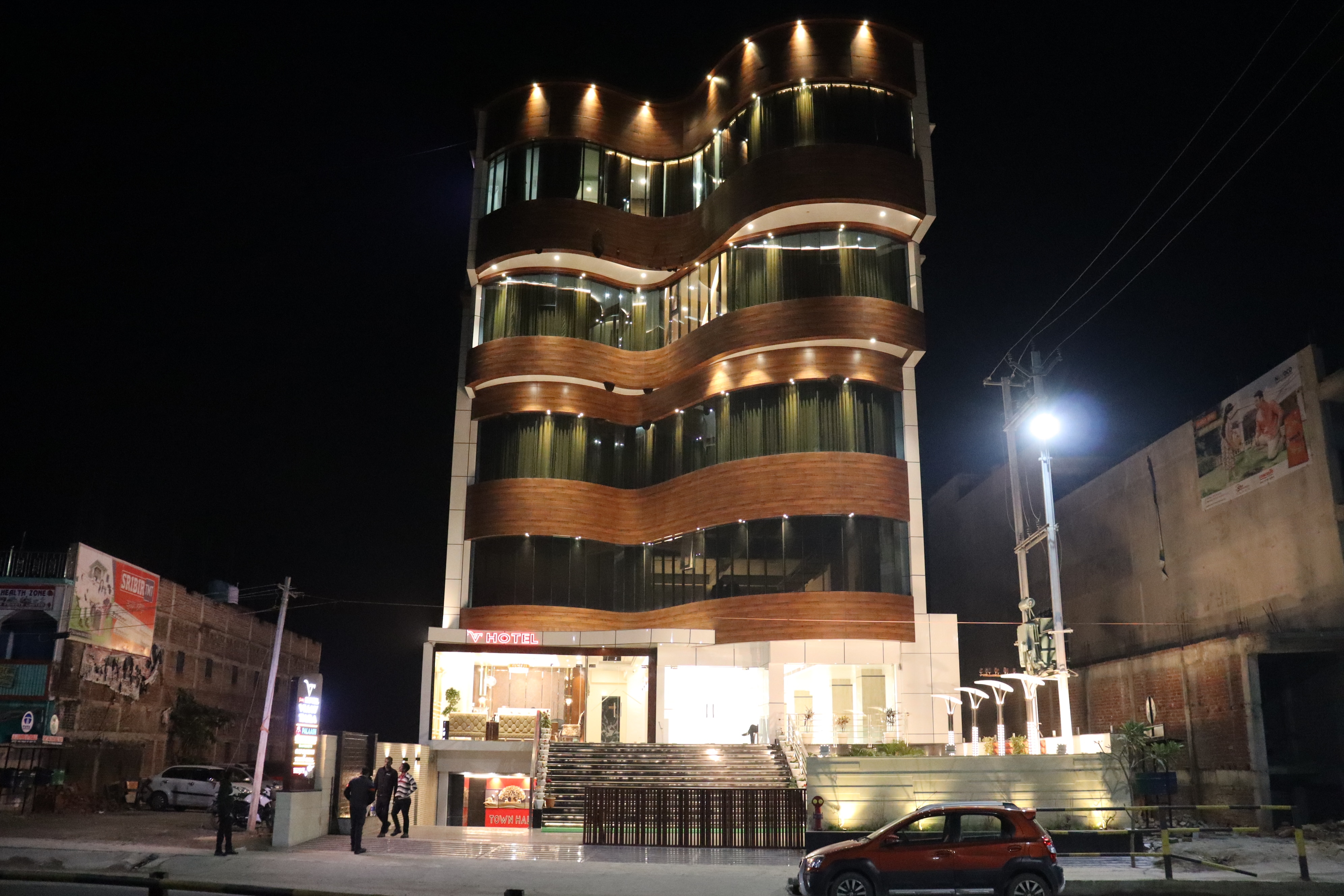 Hotel Vijay Tara 𝗕𝗢𝗢𝗞 Daltonganj Hotel