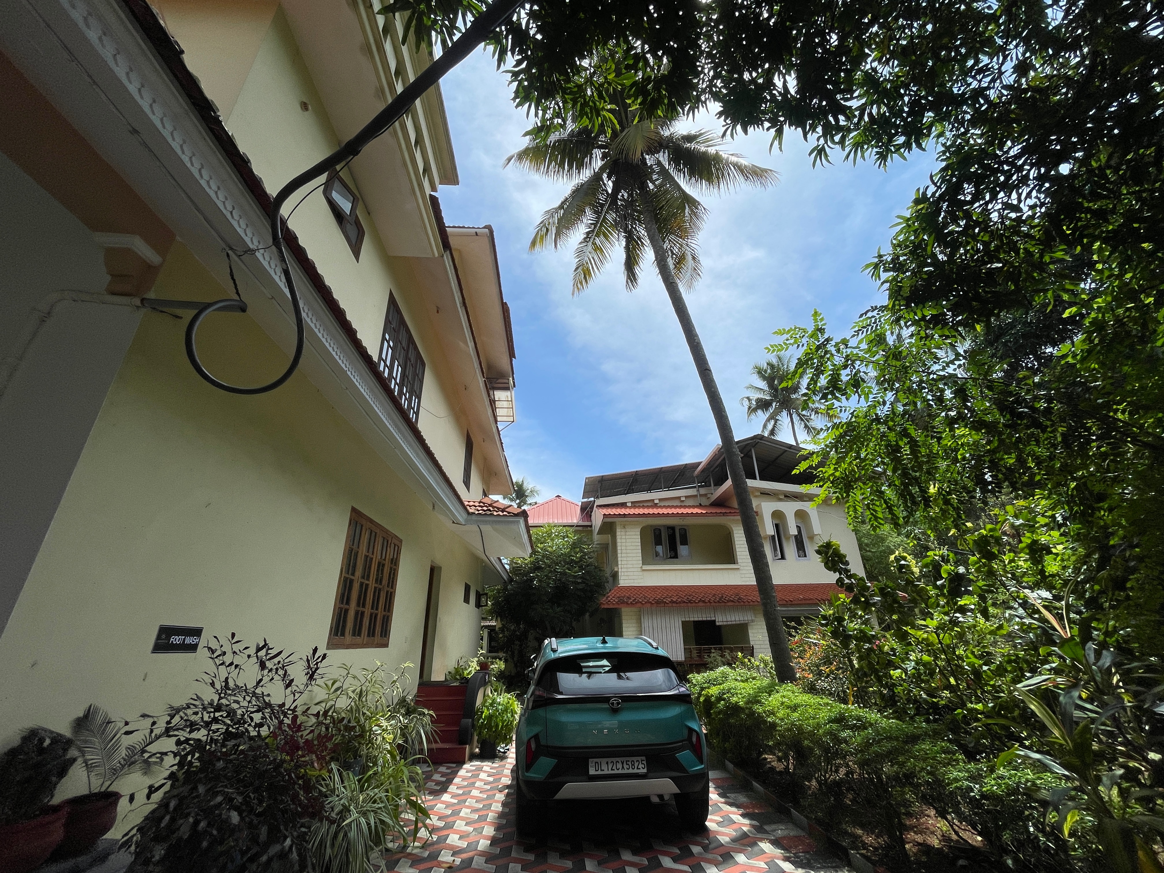 Laexotica Homestay Varkala 𝗕𝗢𝗢𝗞 Varkala Homestay