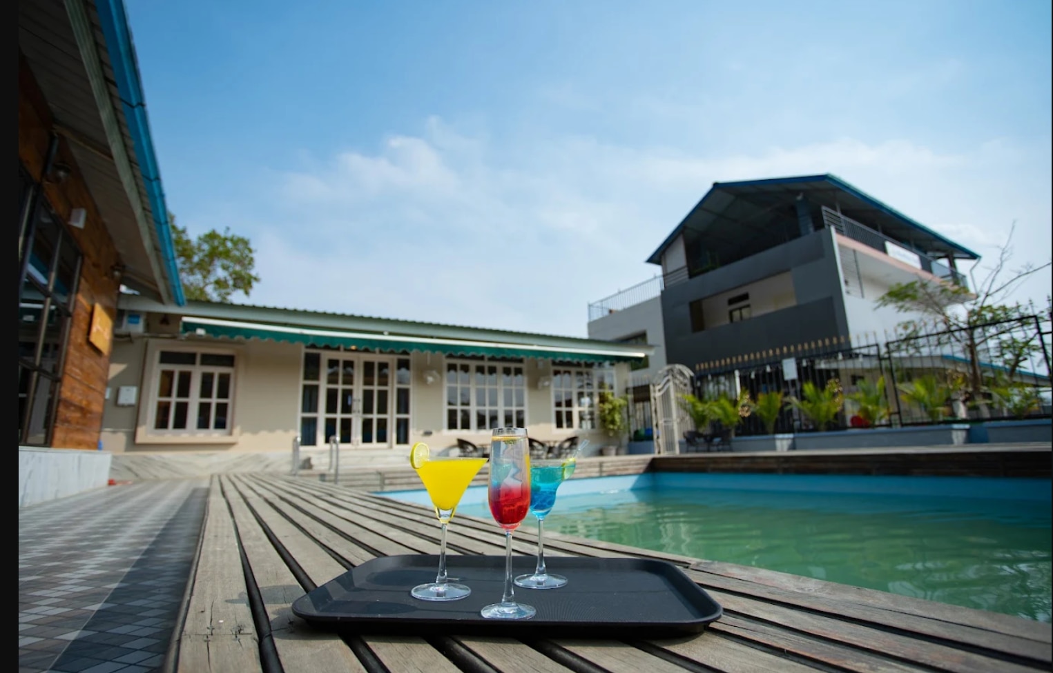 RaDiant Club & Resort 𝗕𝗢𝗢𝗞 Imphal Resort