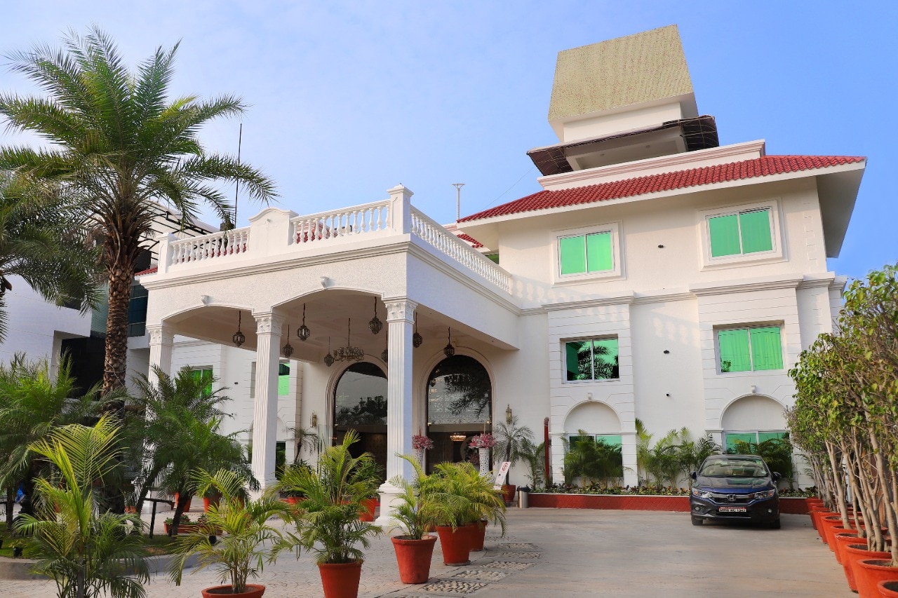 JALSA HOTEL & BANQUETS Indore - Reviews, Photos & Offer