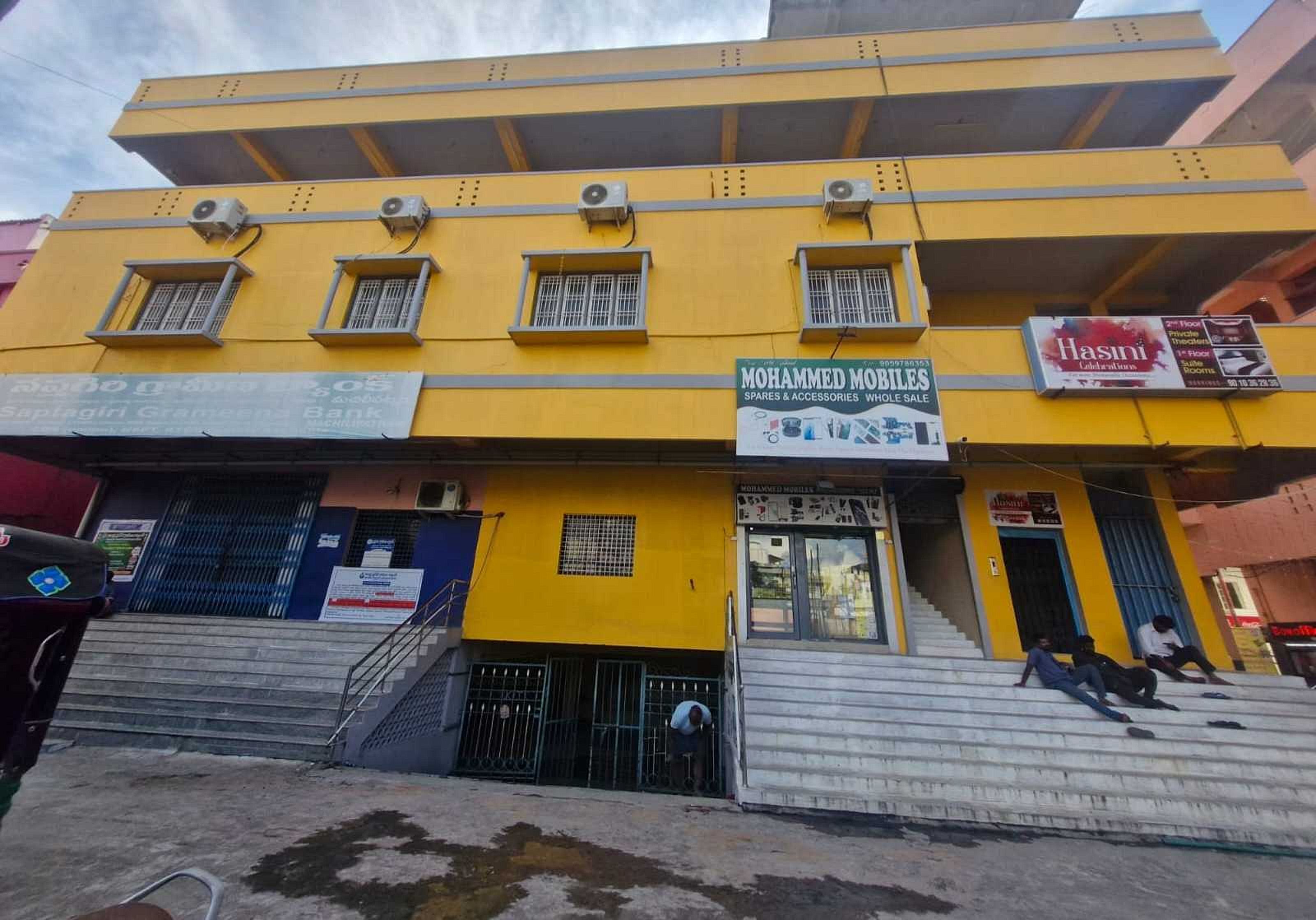 Address of Hotel O Machilipatnam Railway Station Formerly Hasini Celebration on Goibibo