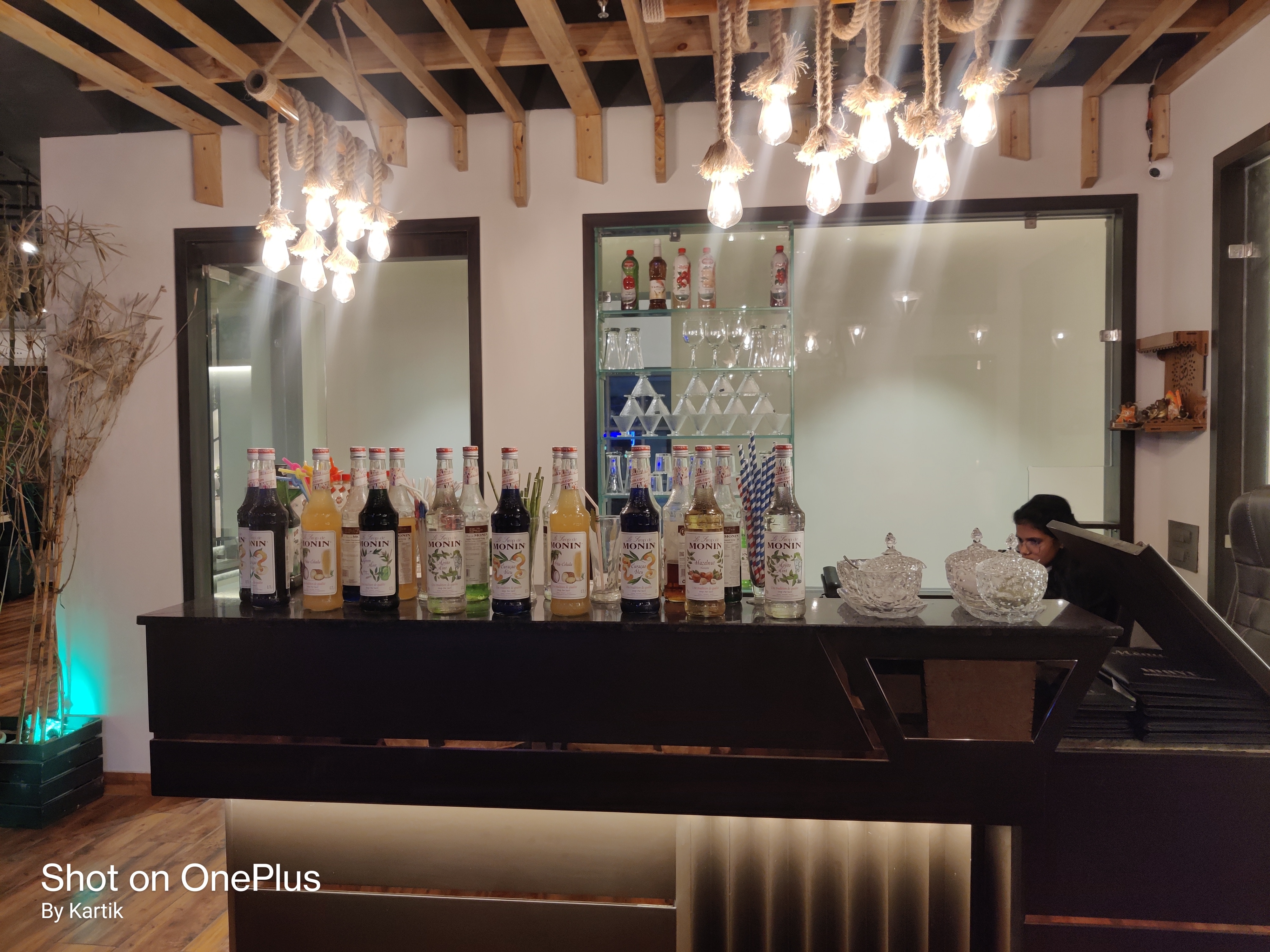 Wave the food plaza hotel and restaurant Chandausi - Reviews, Photos ...