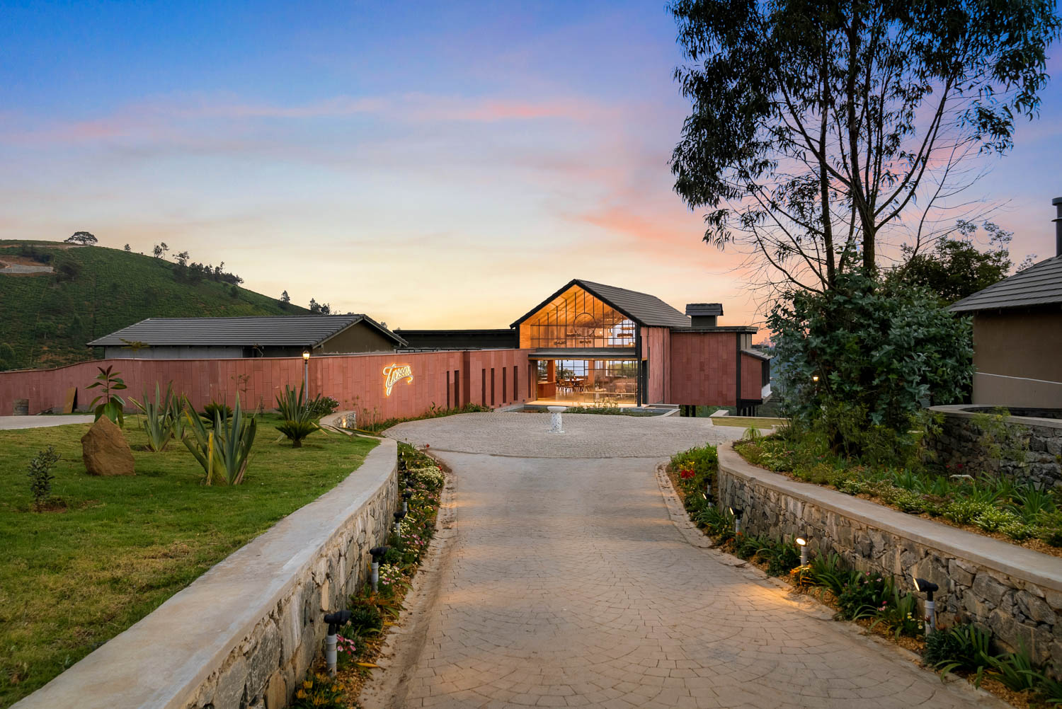 WelcomHeritage Ayatana Ooty 𝗕𝗢𝗢𝗞 Coonoor Hotel