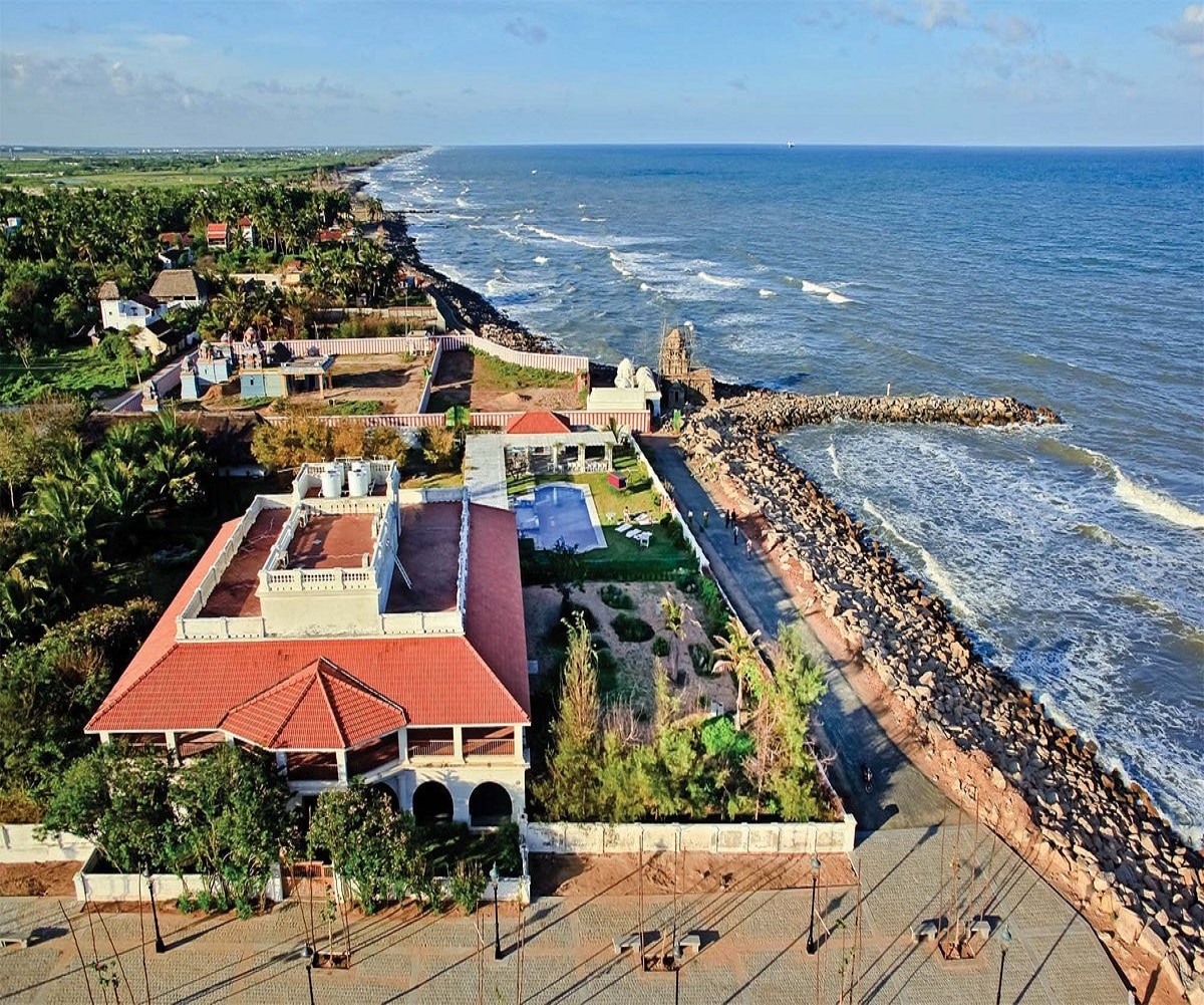 Neemrana's - The Bungalow On The Beach Tranquebar Tarangambadi ...