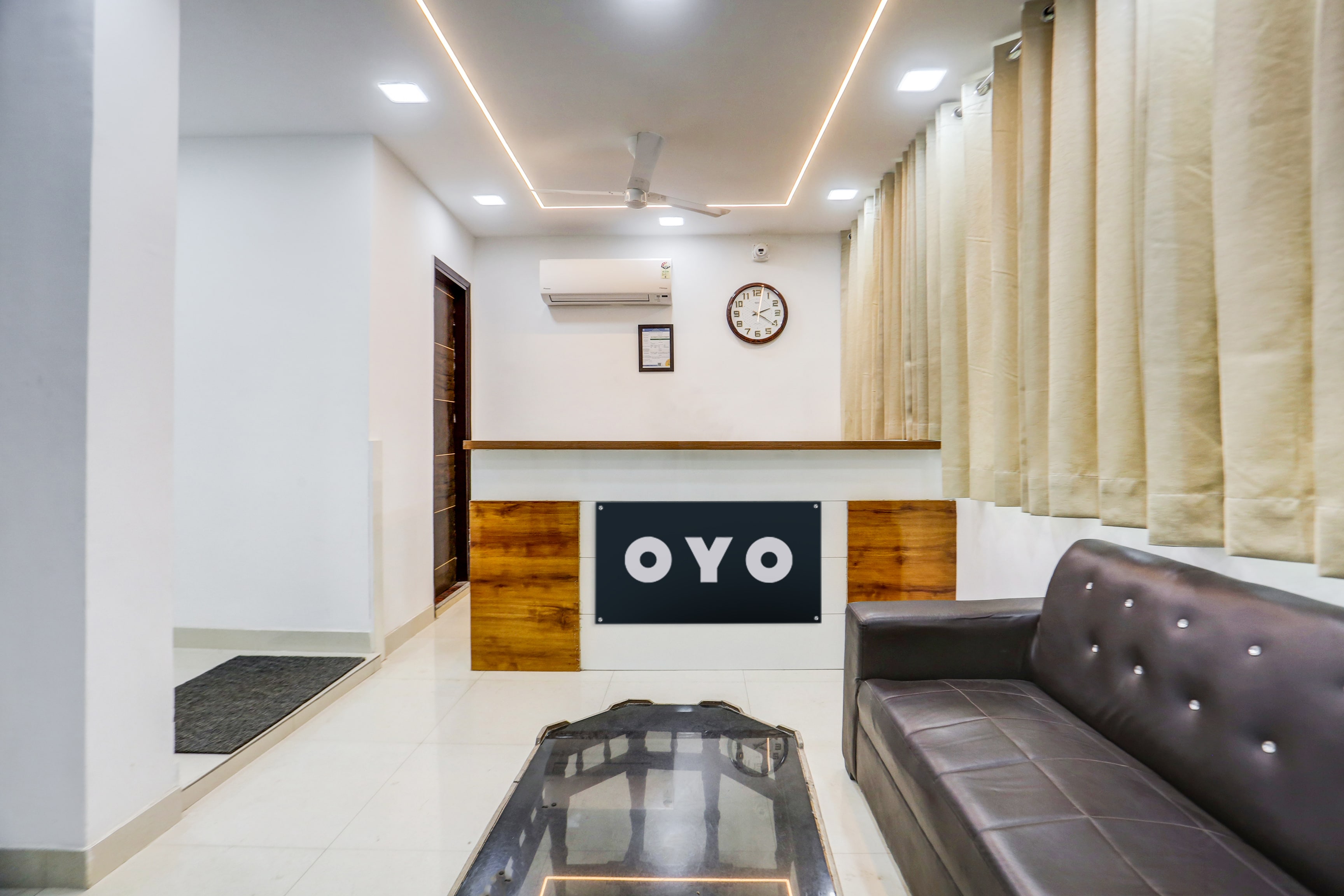 SPOT ON Heaven Stay 𝗕𝗢𝗢𝗞 Delhi Hotel
