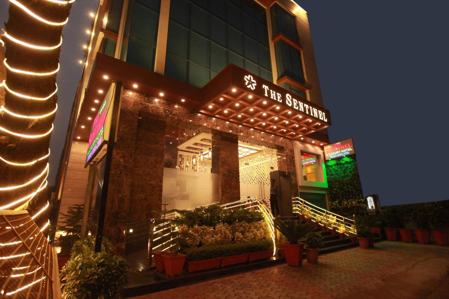 THE SENTINEL Hotel Delhi - Reviews, Photos & Offer