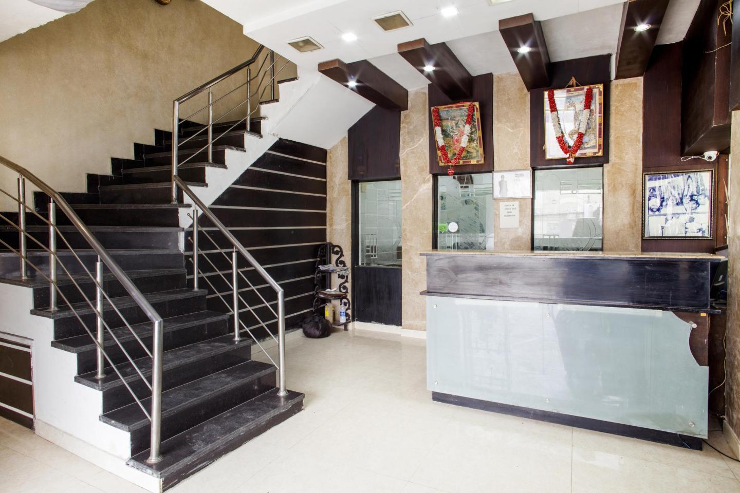 Hotel Punnu International 𝗕𝗢𝗢𝗞 Amritsar Hotel