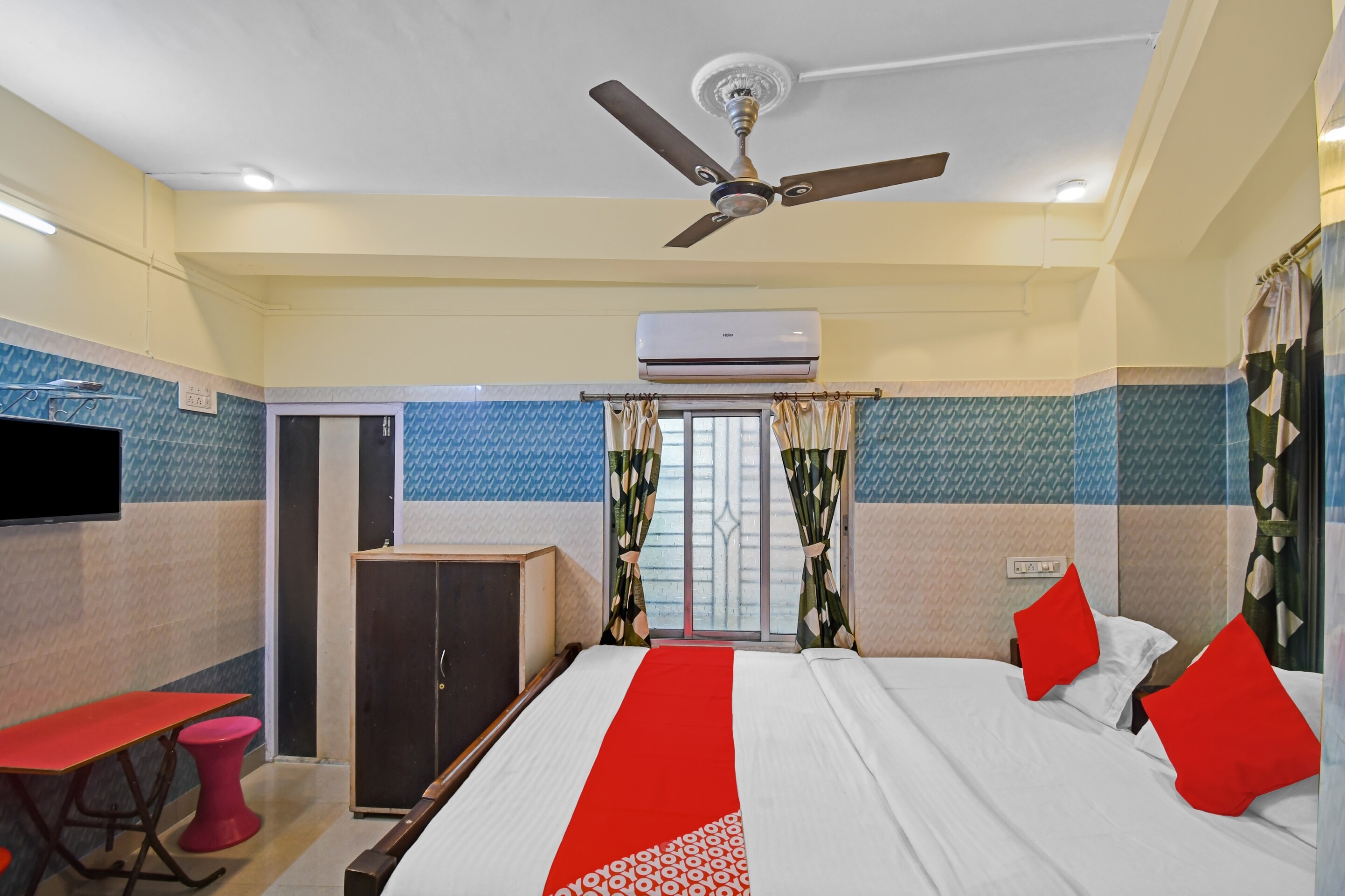 Hotel O Samrat Palace 𝗕𝗢𝗢𝗞 Howrah Hotel