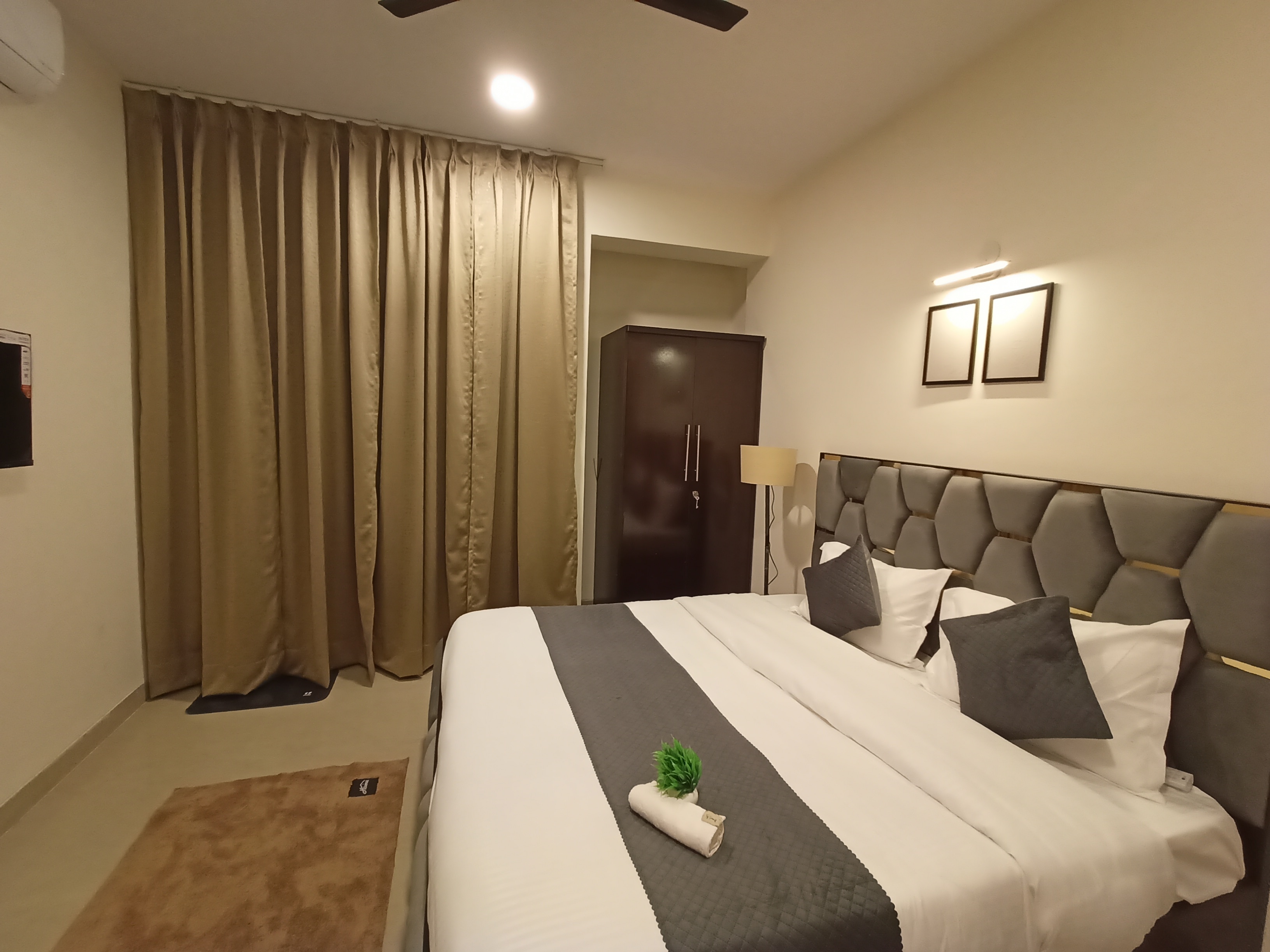 Rooms of Taj Serenity Green view Retreat - Apartment in Agra
