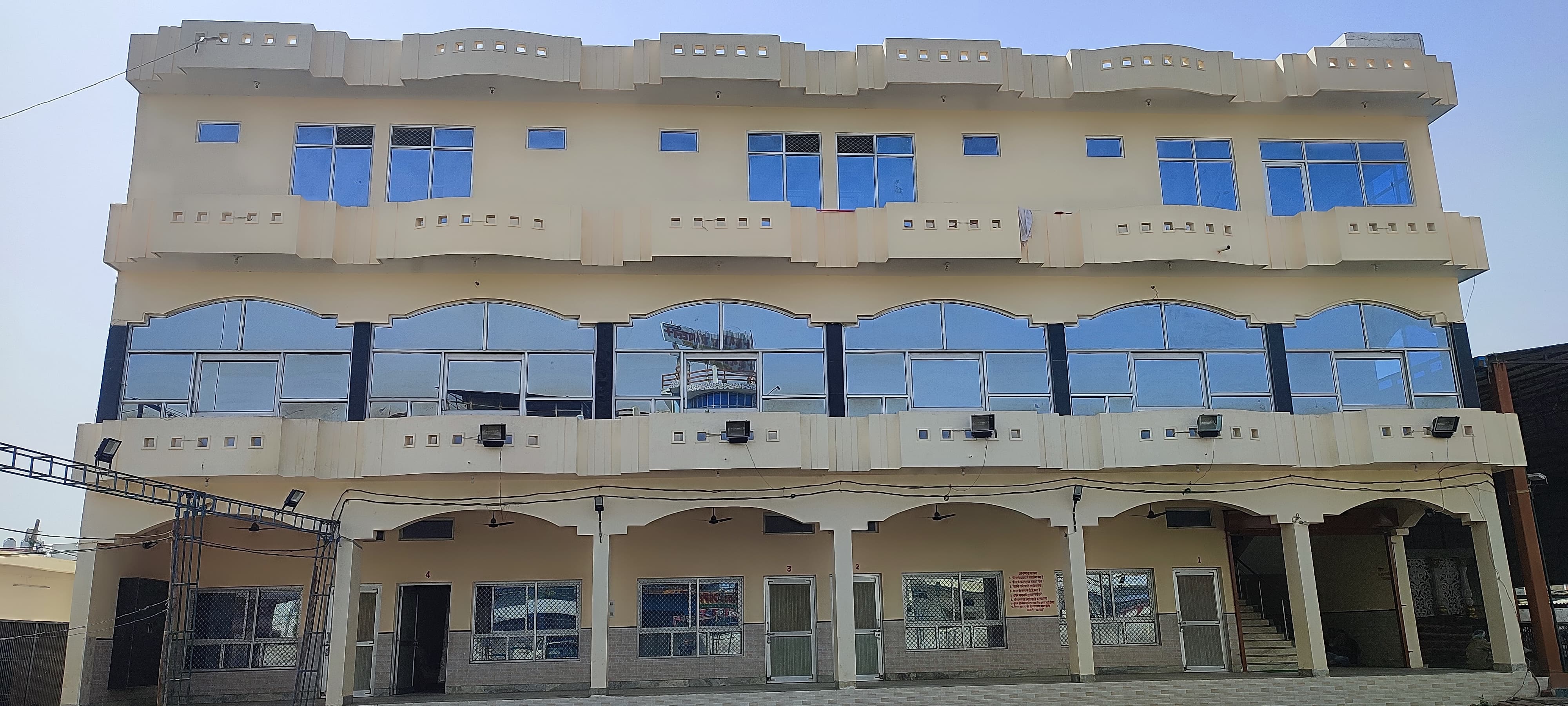 Kesarwani Seva Sadan Villa Ayodhya - Reviews, Photos & Offer