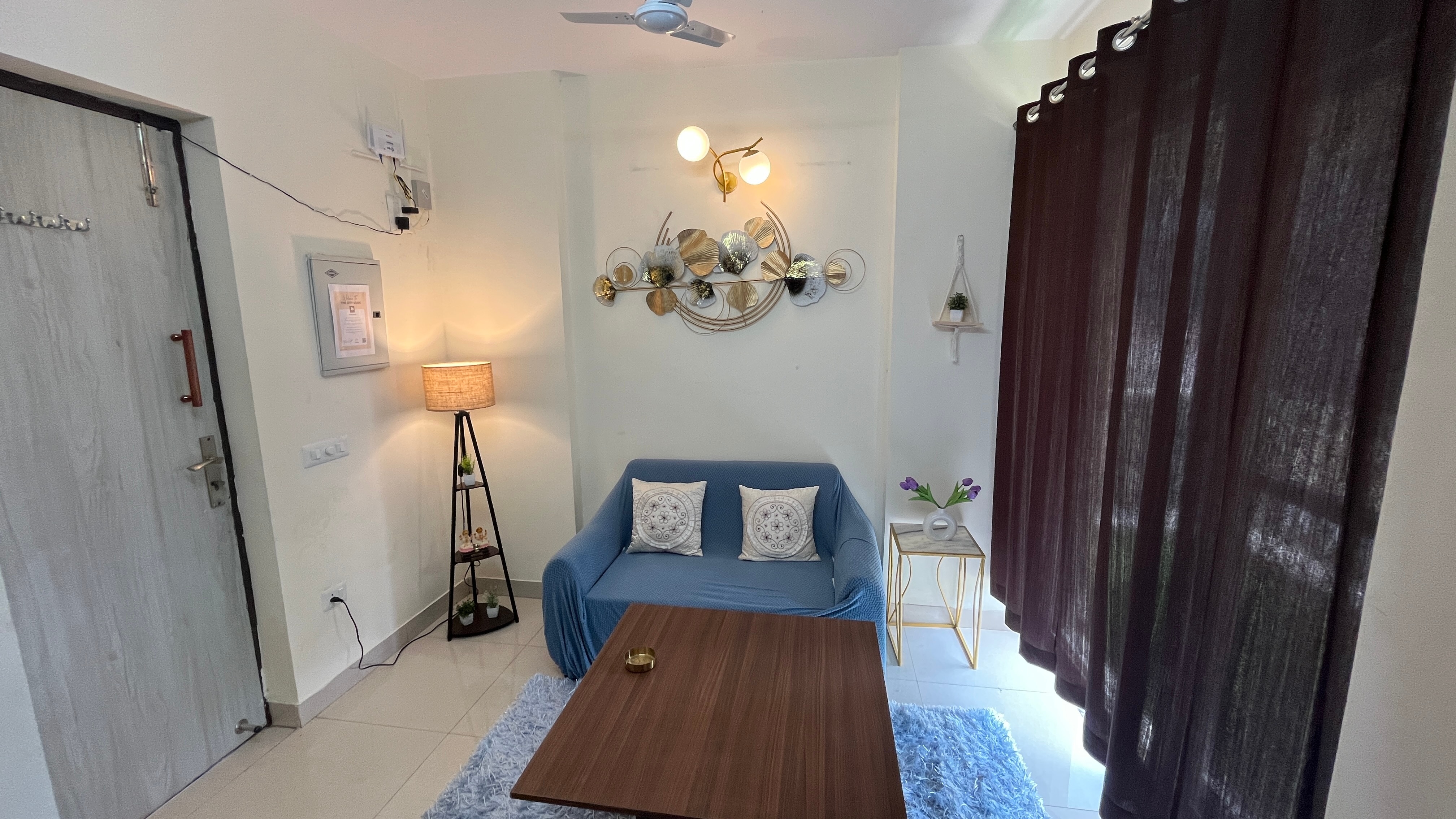 1 BHK Appartment at Sector 1 Noida 𝗕𝗢𝗢𝗞 Noida Apartment