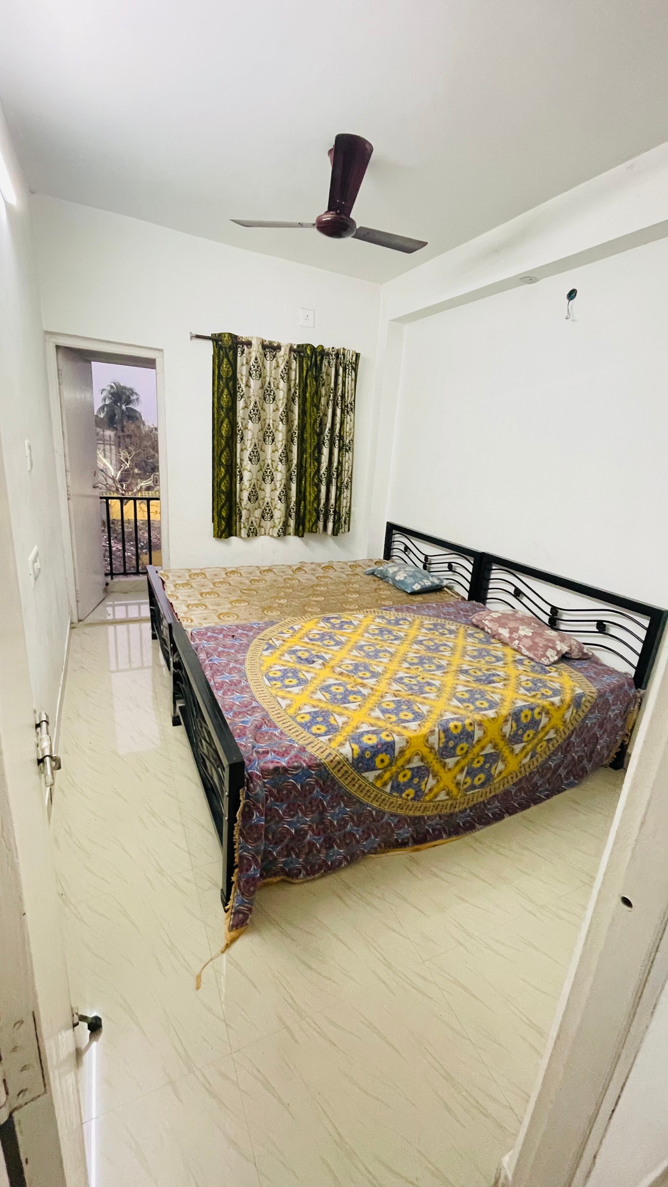 OYO Home Gitanjali Home 𝗕𝗢𝗢𝗞 Kolkata Homestay