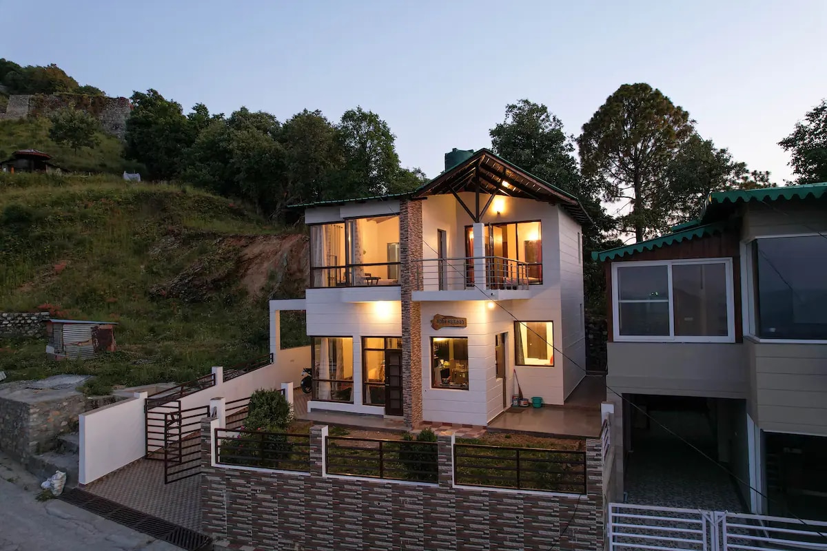 Apna Asmaan 3 BHK Villa 𝗕𝗢𝗢𝗞 Bhowali Villa