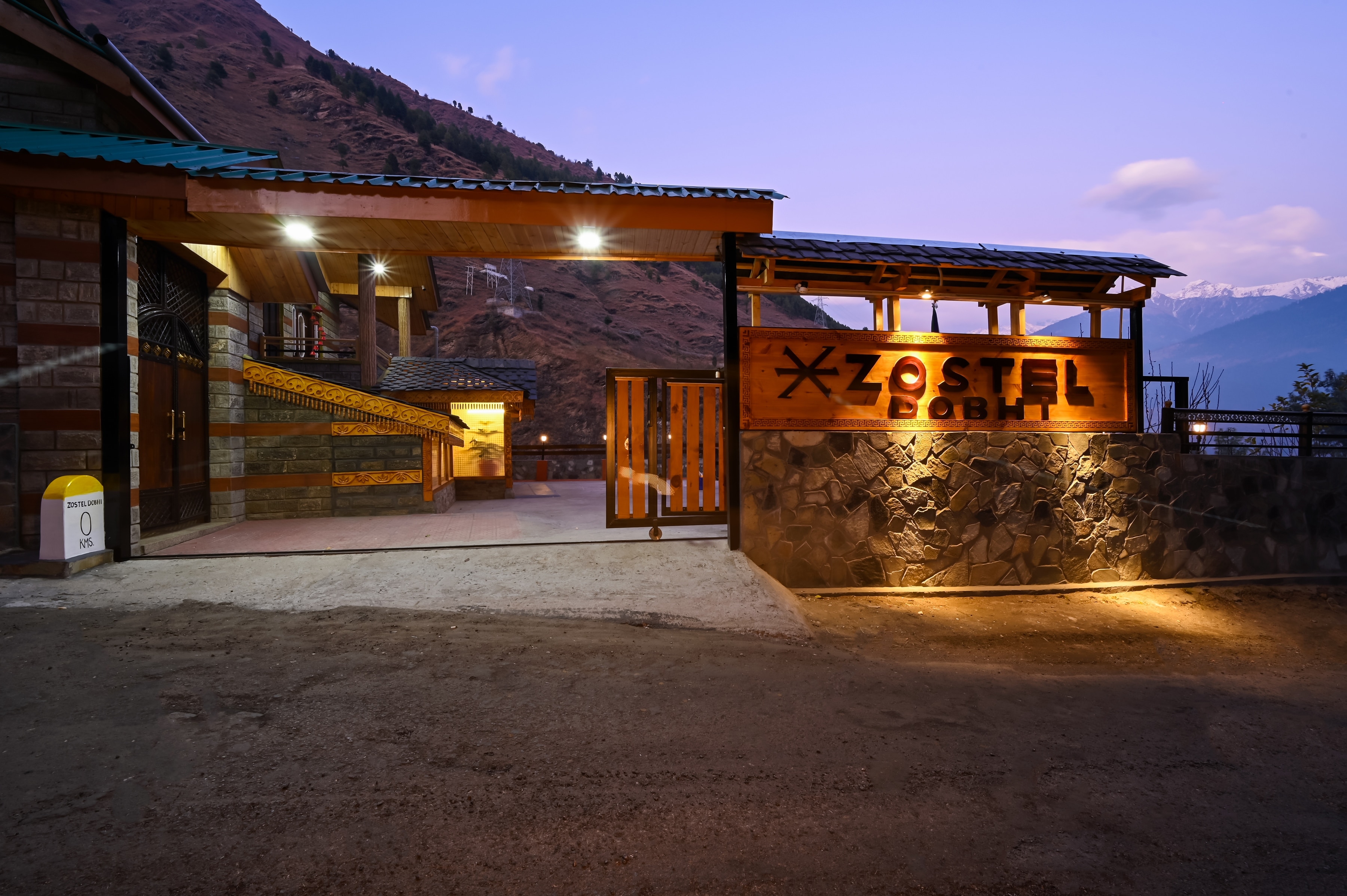 Zostel Dobhi (Manali) 𝗕𝗢𝗢𝗞 Manali Hostel