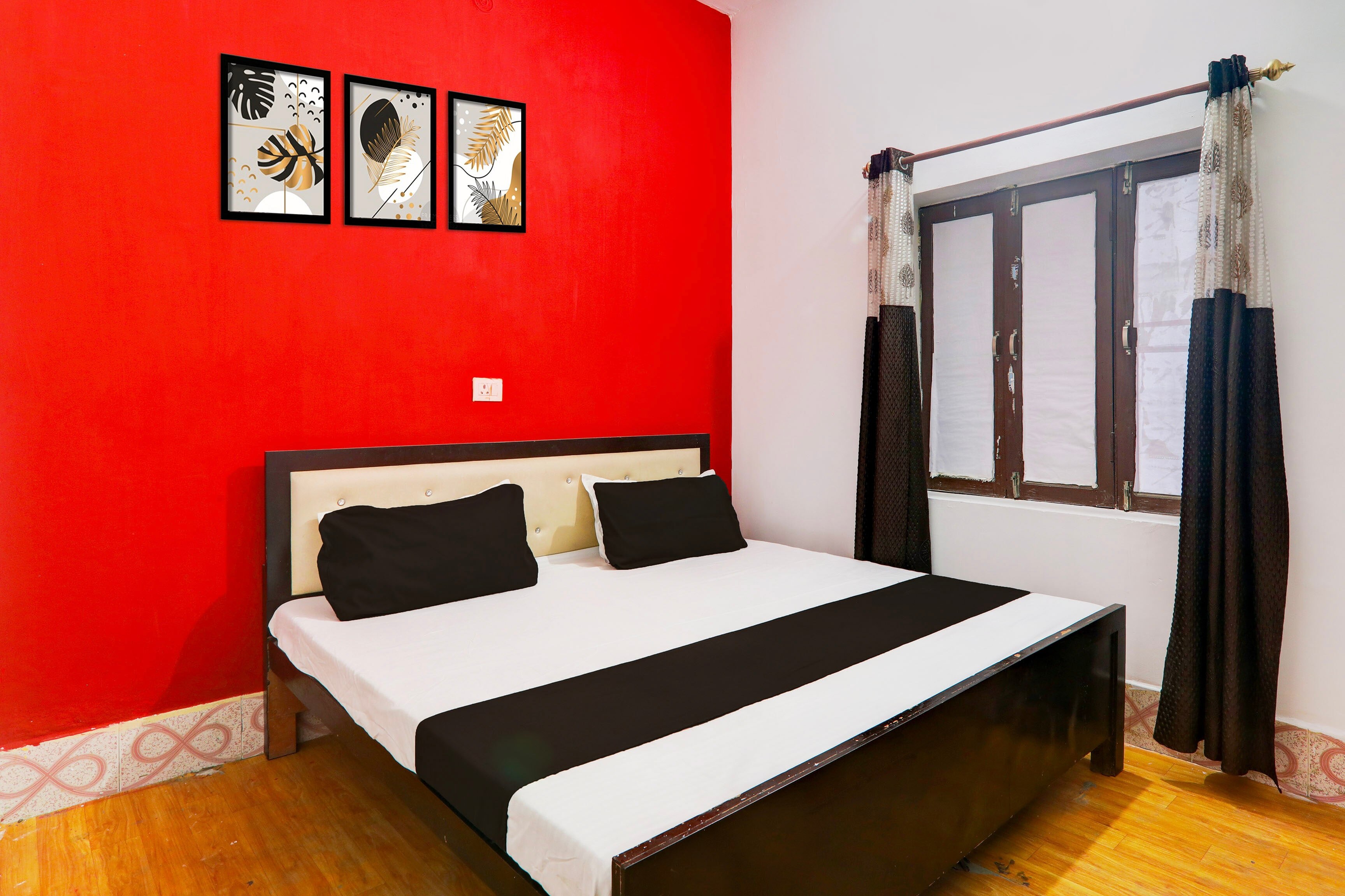 Hotel O SS PARADISE 𝗕𝗢𝗢𝗞 Mampur Bana Hotel