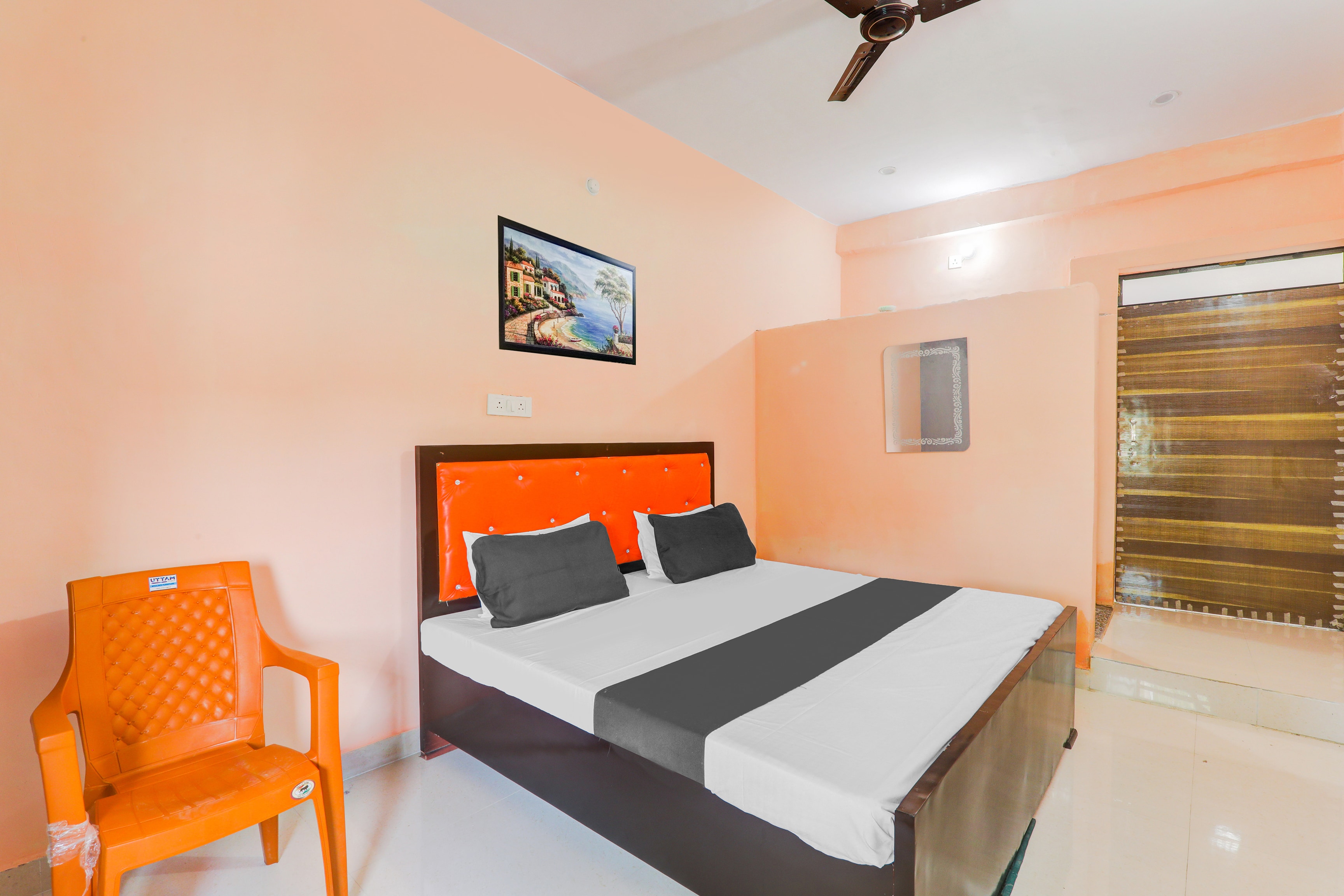 Hotel O Malihabad Palace 𝗕𝗢𝗢𝗞 Malihabad Hotel