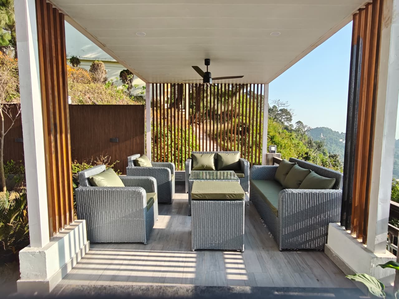 The Fogg Premium Cottages 𝗕𝗢𝗢𝗞 Nahan Cottage