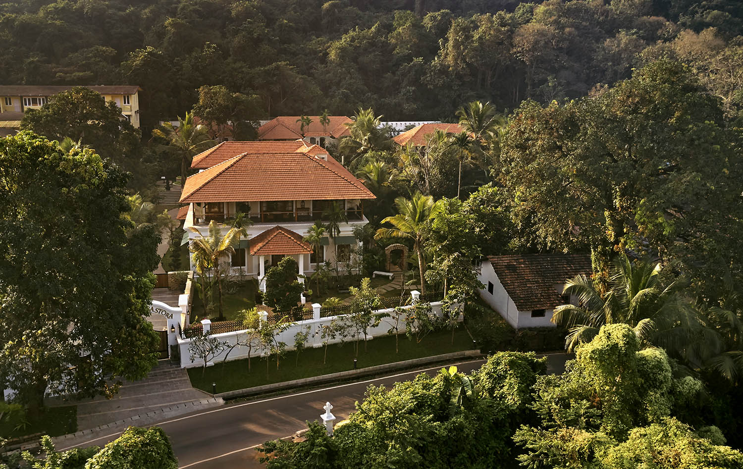 ama Stays & Trails | Hacienda De Bastora Goa 𝗕𝗢𝗢𝗞 Goa Villa