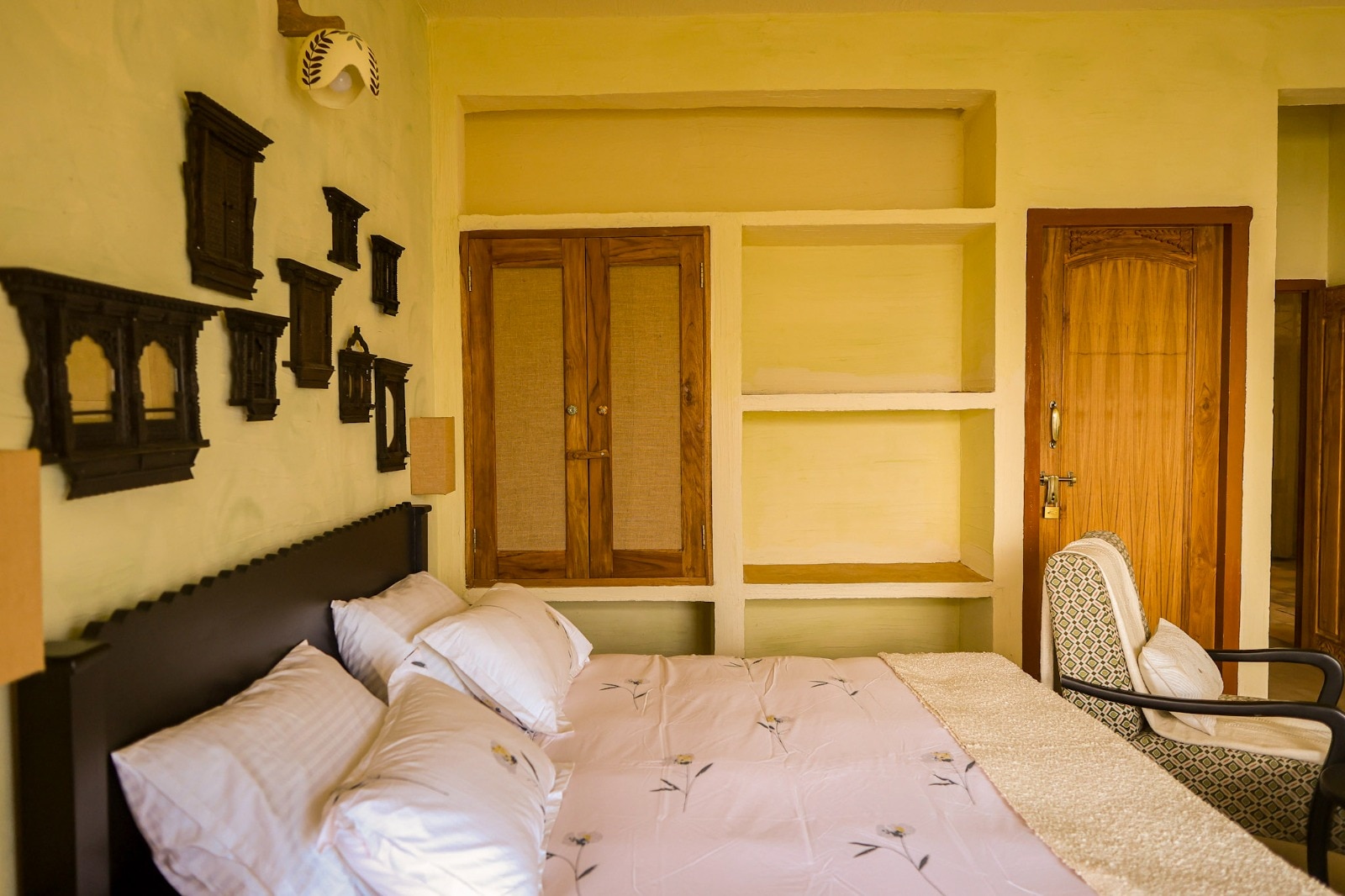 The Slow House | A Boutique Mountain Villa Pangot - Reviews, Photos & Offer