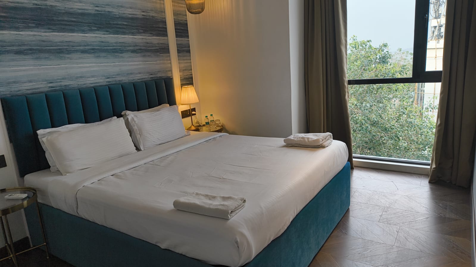 Reviews of Palm Breeze Hotel - Colaba in Mumbai - Goibibo