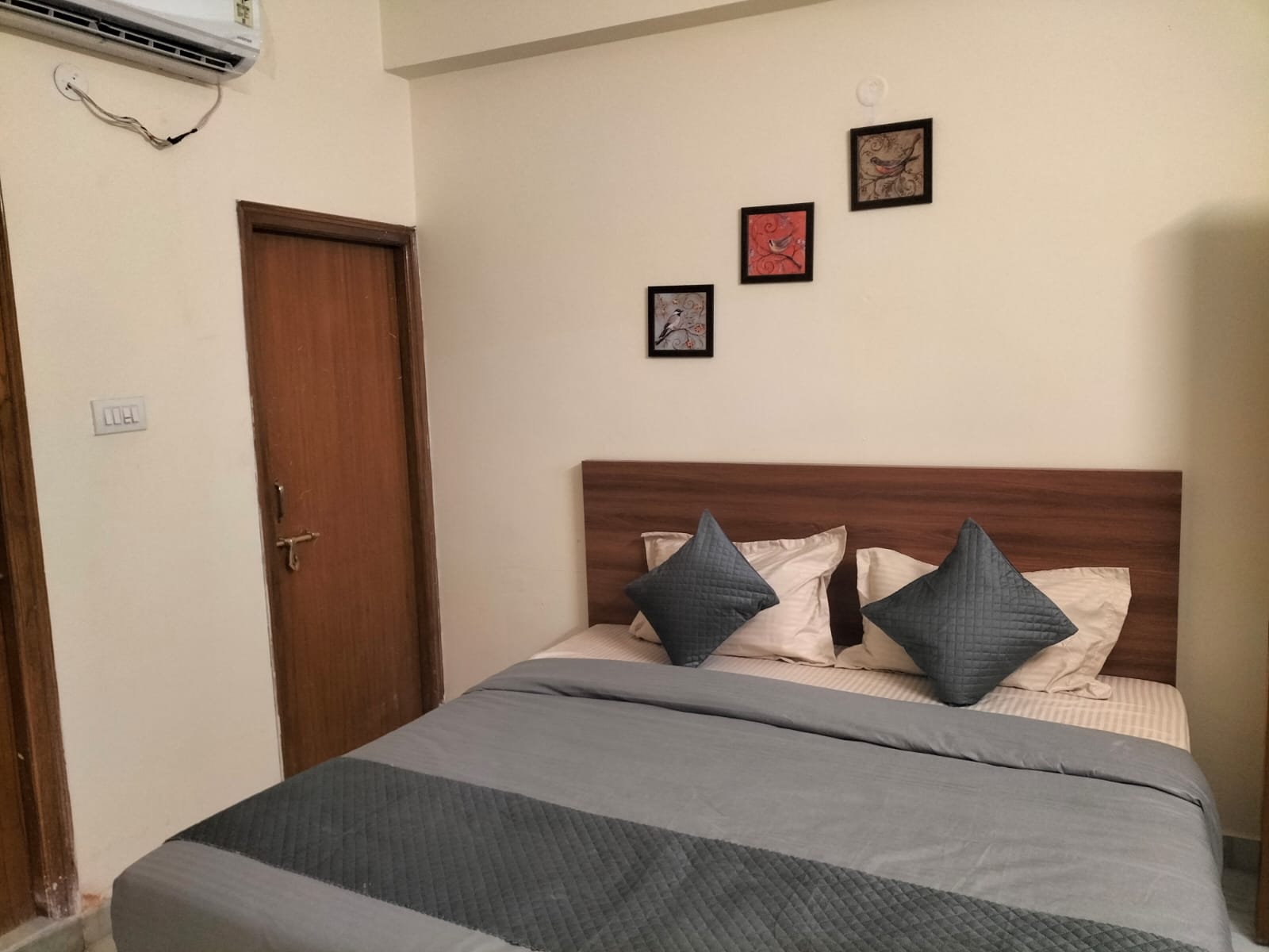 Cyber Suites - HiTech City 𝗕𝗢𝗢𝗞 Hyderabad Hotel