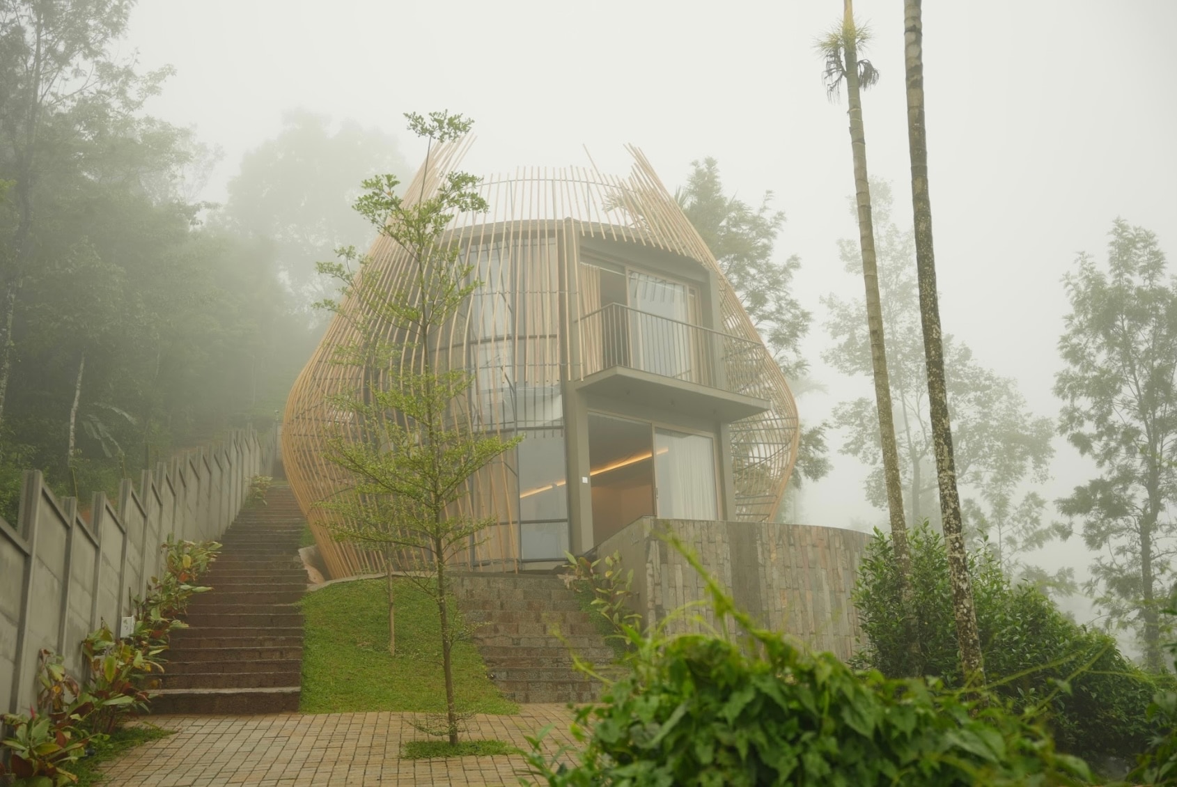 Amenkila 𝗕𝗢𝗢𝗞 Wayanad Villa
