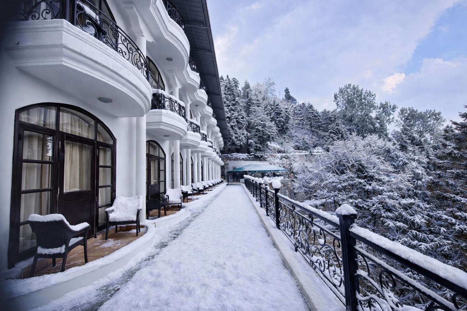 Mussoorie Gateway Hotel Mussoorie - Reviews, Photos & Offer
