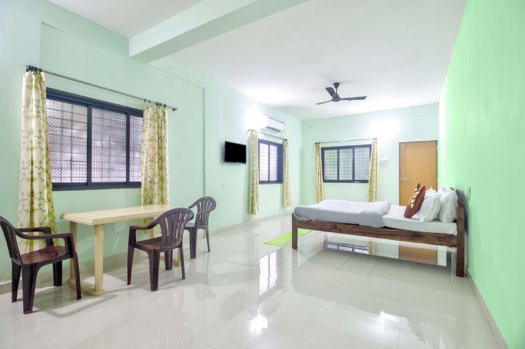 Lotus Sea Horizon 𝗕𝗢𝗢𝗞 Goa Homestay