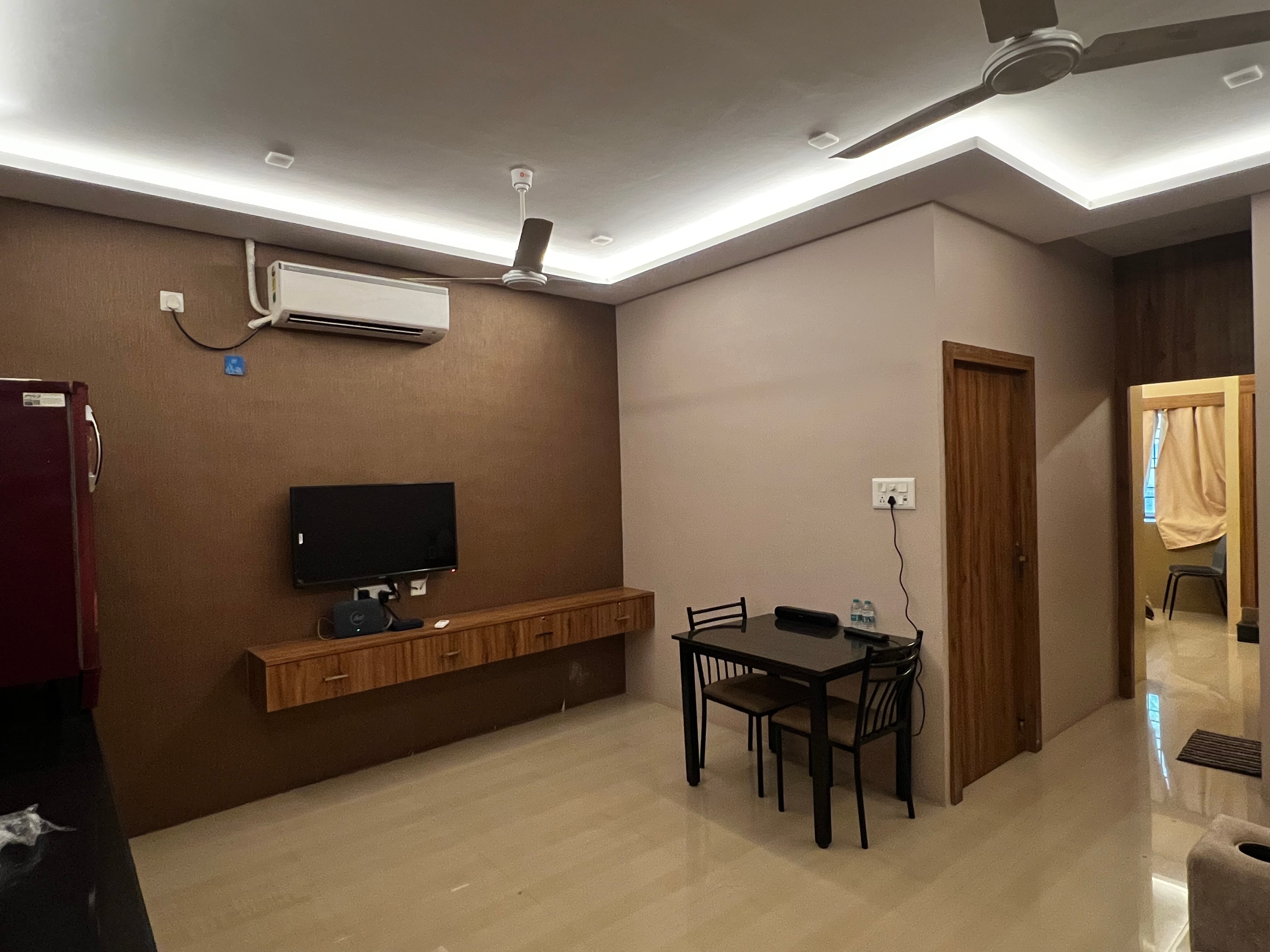 Alma by MyCasa Modern 2BHK Boat Club TTK Road 𝗕𝗢𝗢𝗞 Chennai Apartment