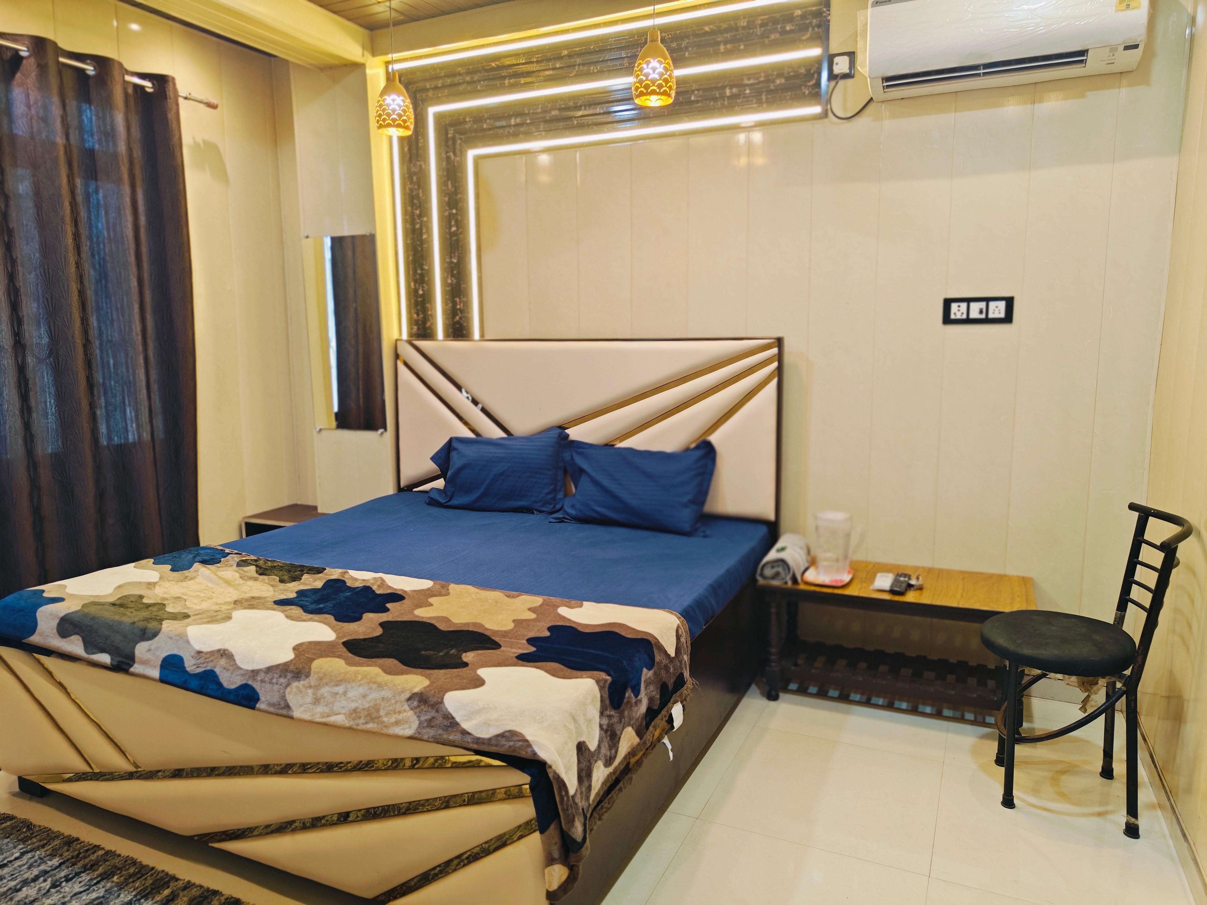 Rooms of Ramaya Home Stay - Homestay in Ayodhya