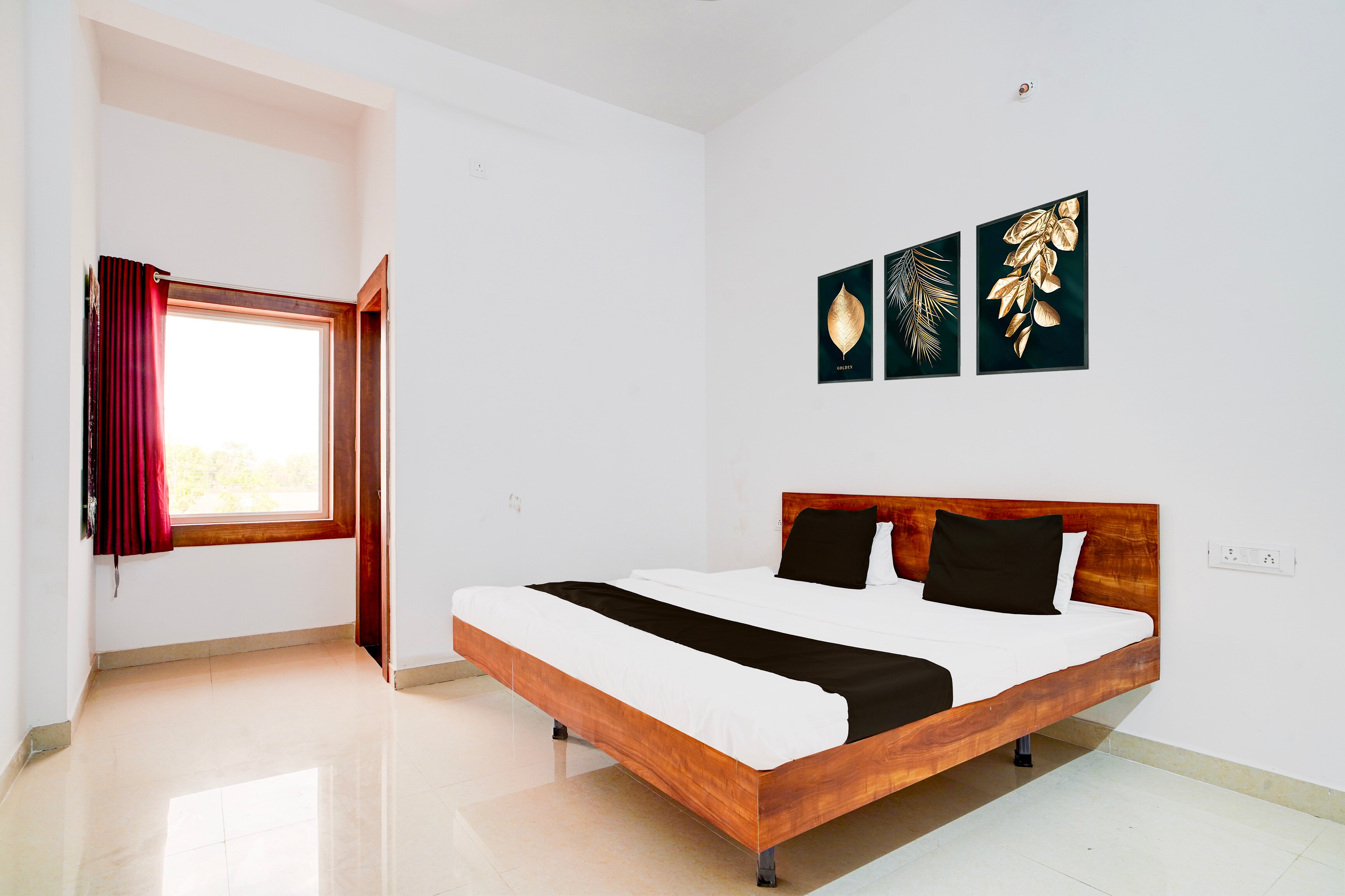 Hotel O THE PM PALACE 𝗕𝗢𝗢𝗞 Berasia Hotel