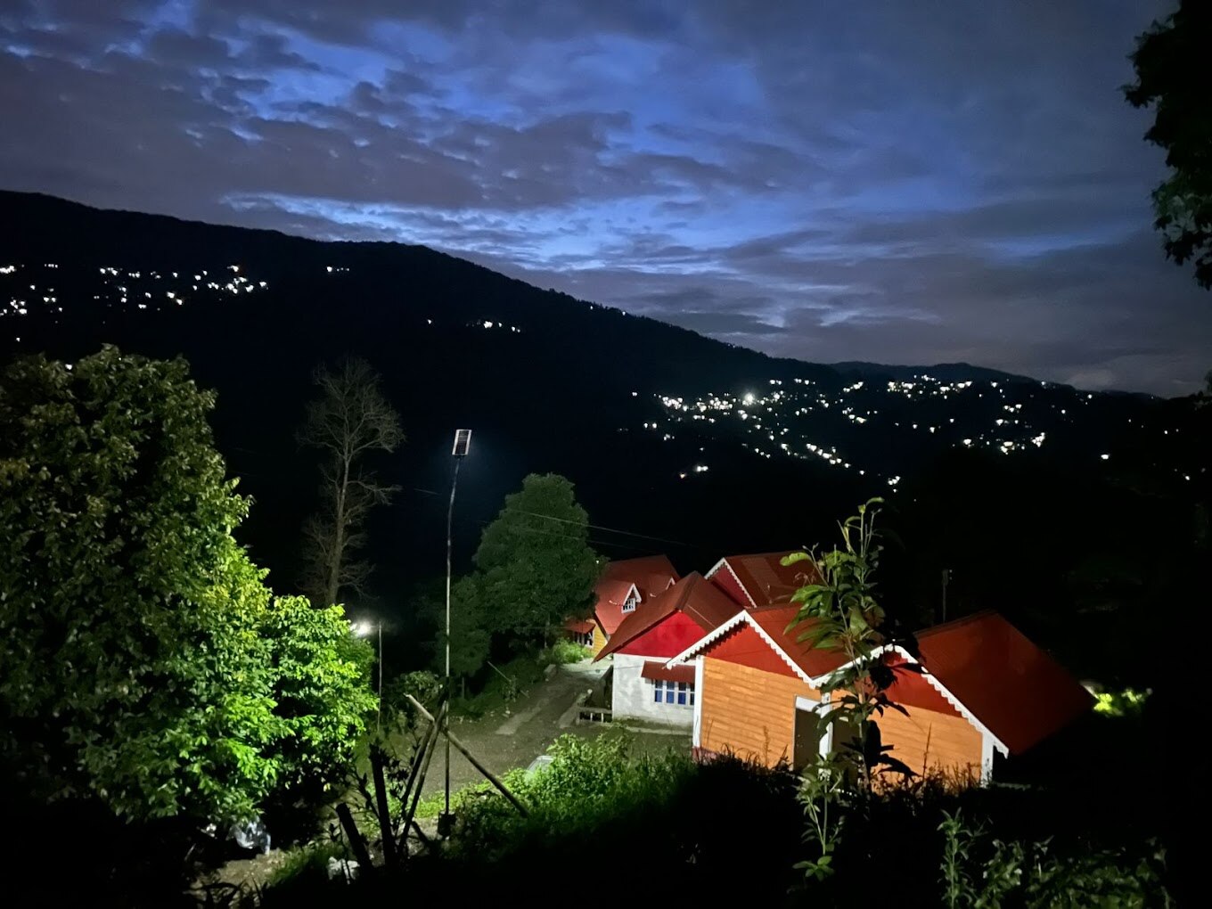 C'tong Homestay & Orange Orchard 𝗕𝗢𝗢𝗞 Kurseong Cottage