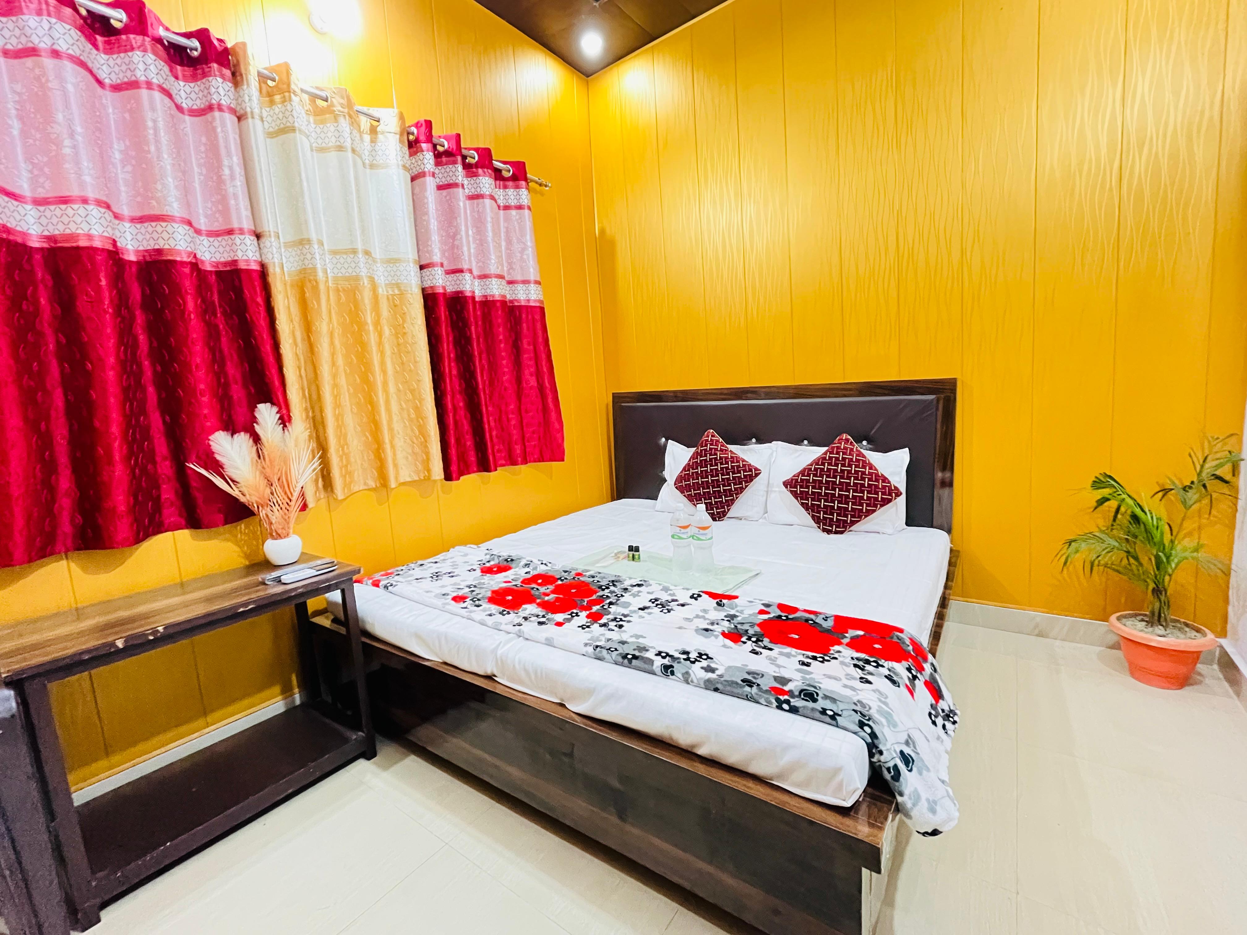 Krishnanand Palace | 900m from Ram Temple Ayodhya - Reviews, Photos & Offer