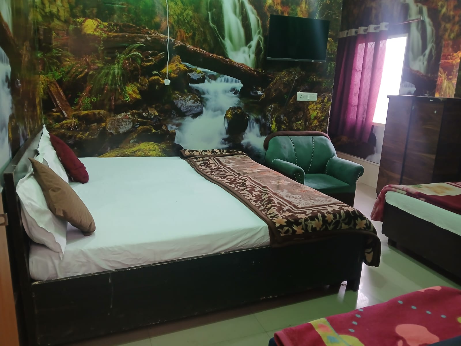 New Gayatri Palace Near Prem Mandir 𝗕𝗢𝗢𝗞 Vrindavan Apartment