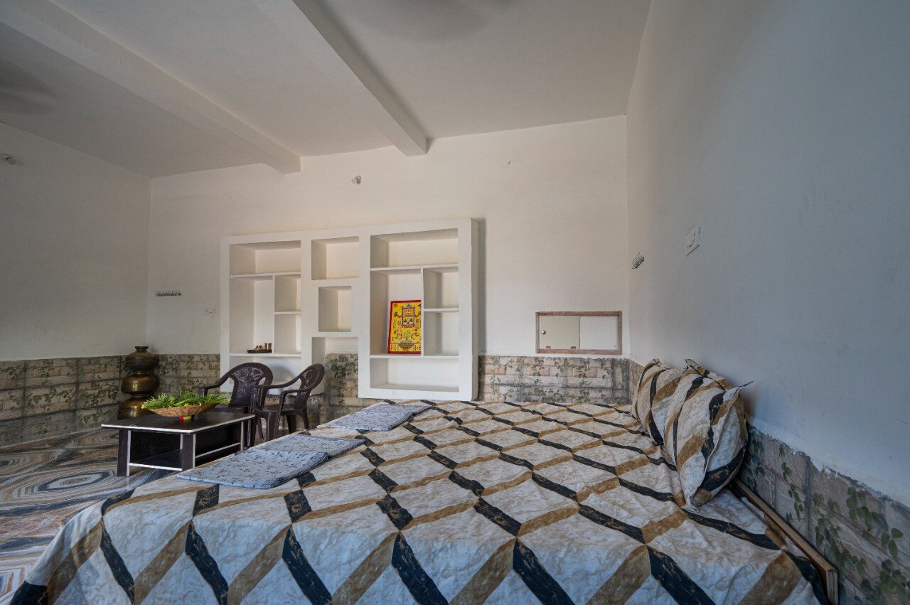 Vaikunth Dham 𝗕𝗢𝗢𝗞 Morena Homestay