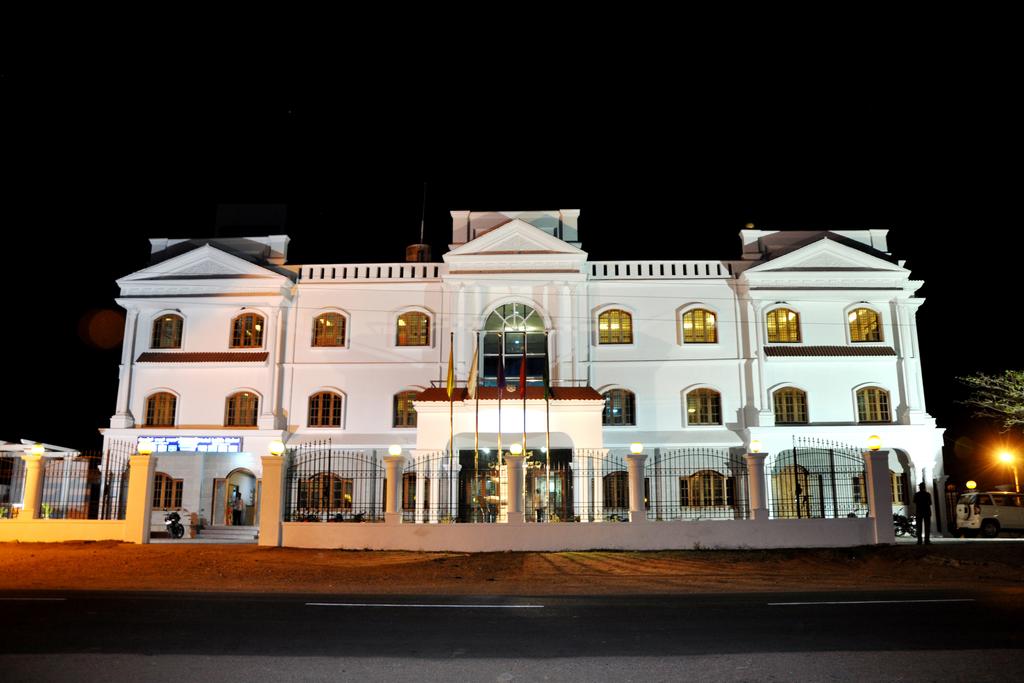 Rooms of Lalith Mahal - Hotel in Gangavathi