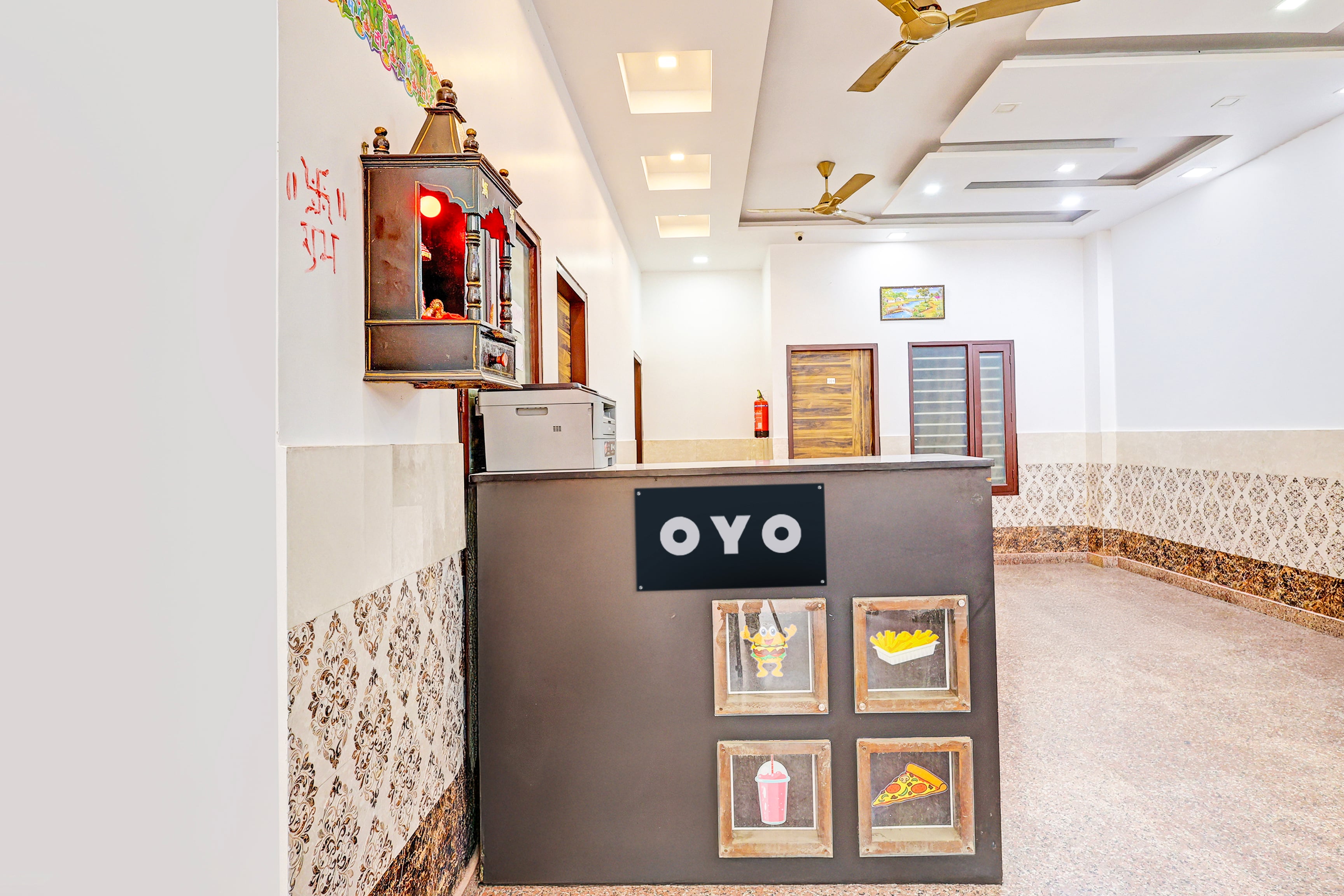Spot On Tha Chill 𝗕𝗢𝗢𝗞 Delhi Hotel