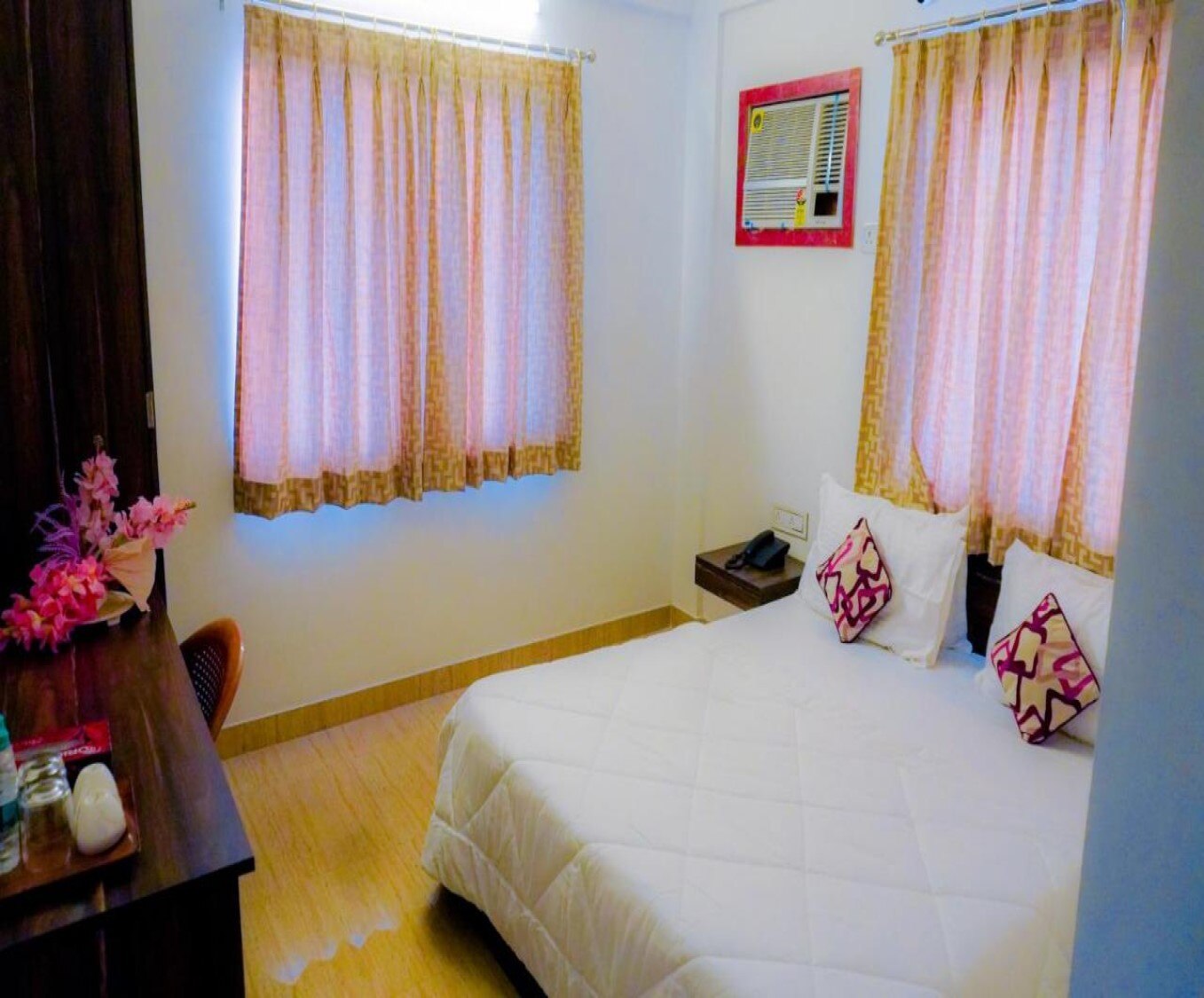 Bandhan Guest House BD Block 𝗕𝗢𝗢𝗞 Kolkata Hotel