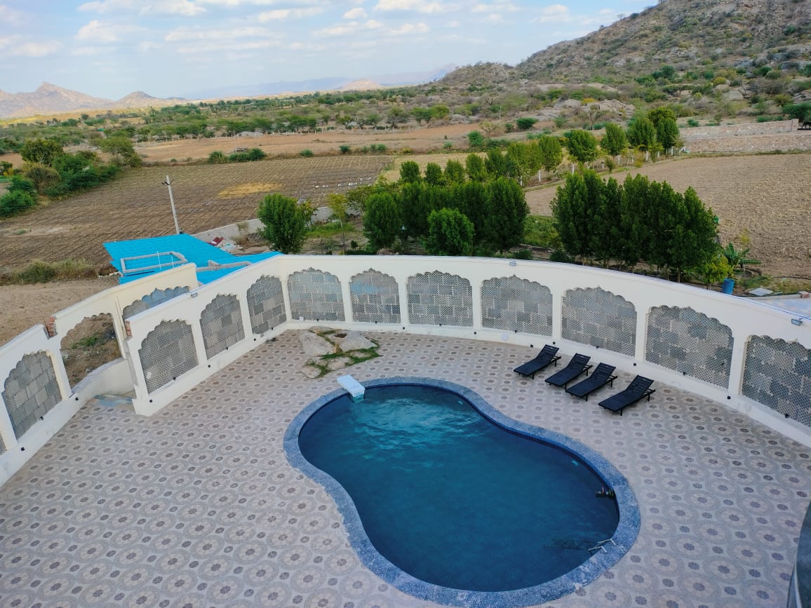 Kolar Hills Jawai 𝗕𝗢𝗢𝗞 Sheoganj Hotel