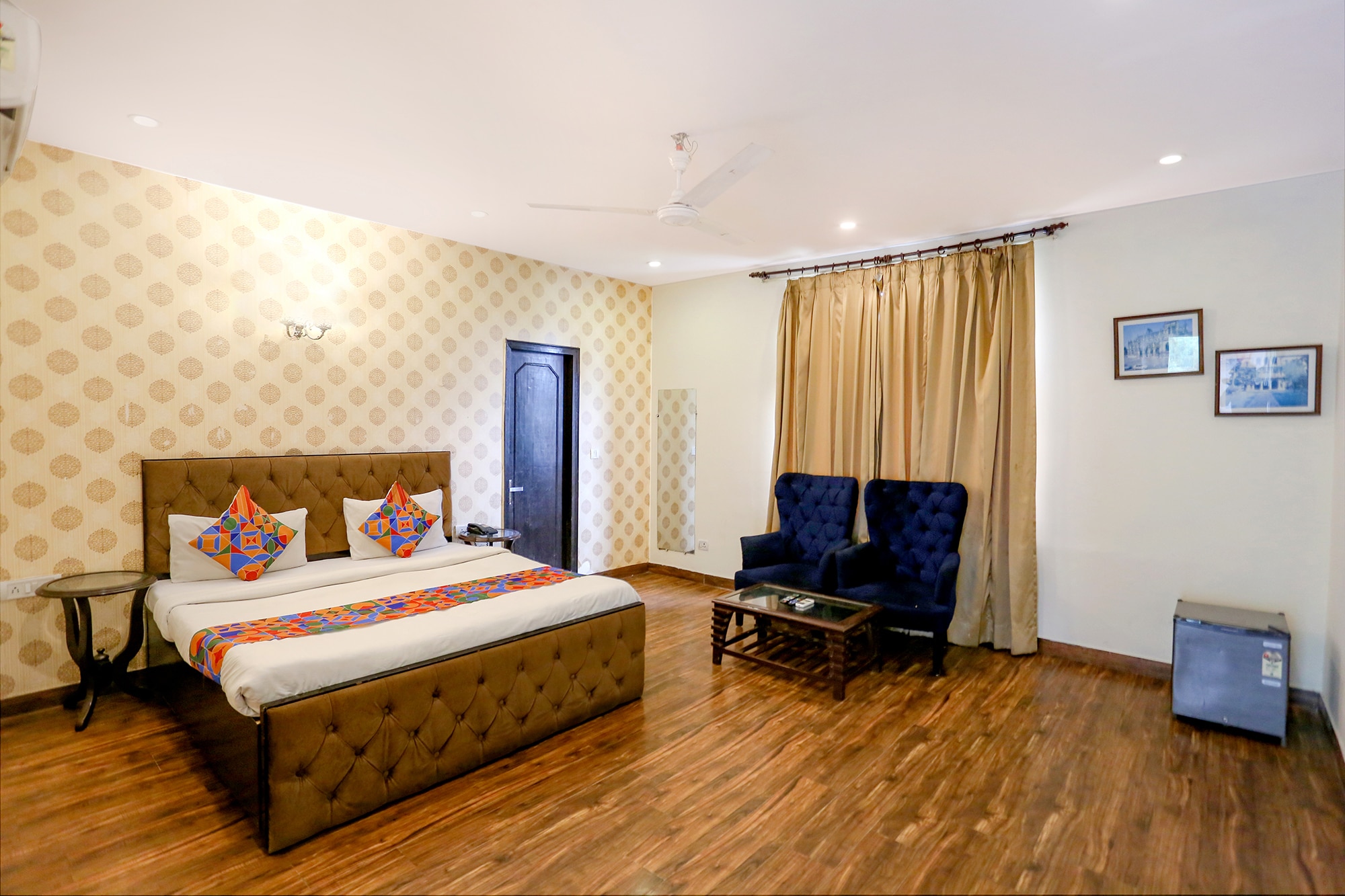 FabHotel Pulse Impulse 𝗕𝗢𝗢𝗞 Delhi Hotel