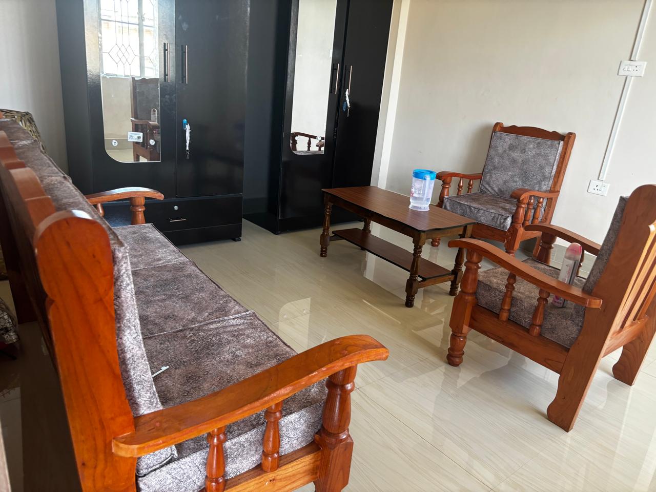 Sila 𝗕𝗢𝗢𝗞 Cherrapunji Homestay
